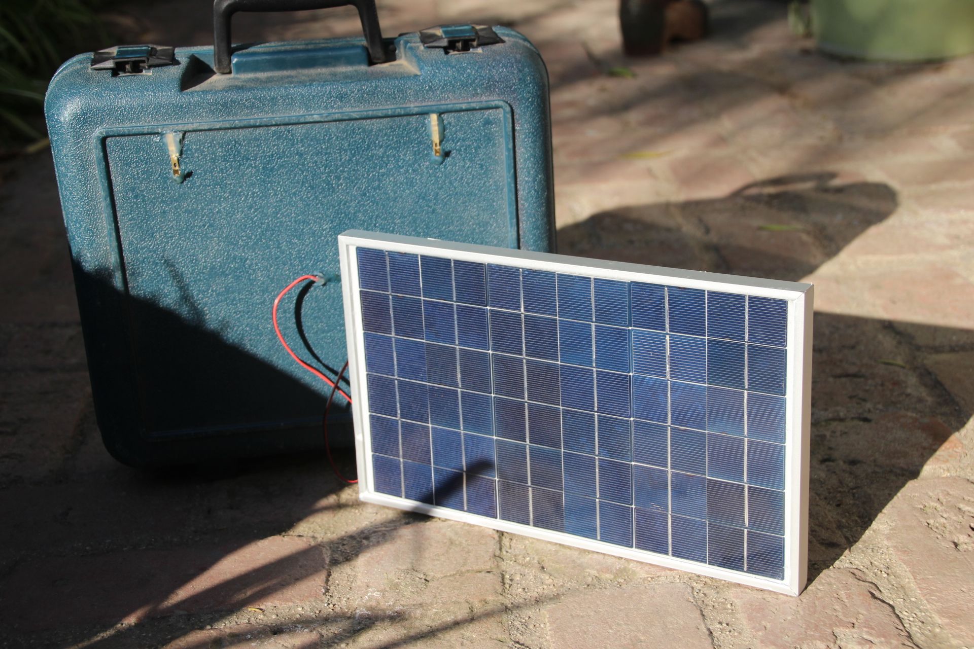 How to Make a Portable Solar Generator : 6 Steps (with Pictures ...