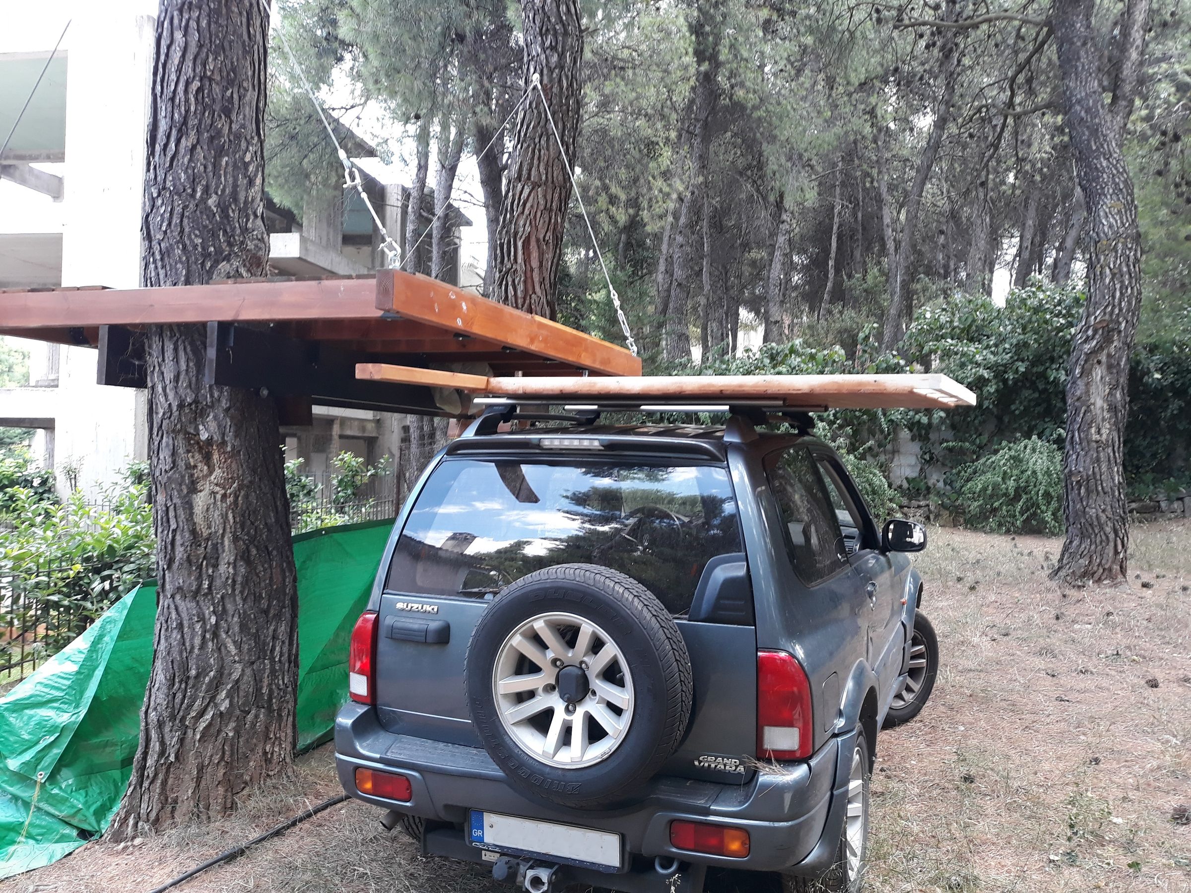 Treehouse on Two Trees : 22 Steps (with Pictures) - Instructables