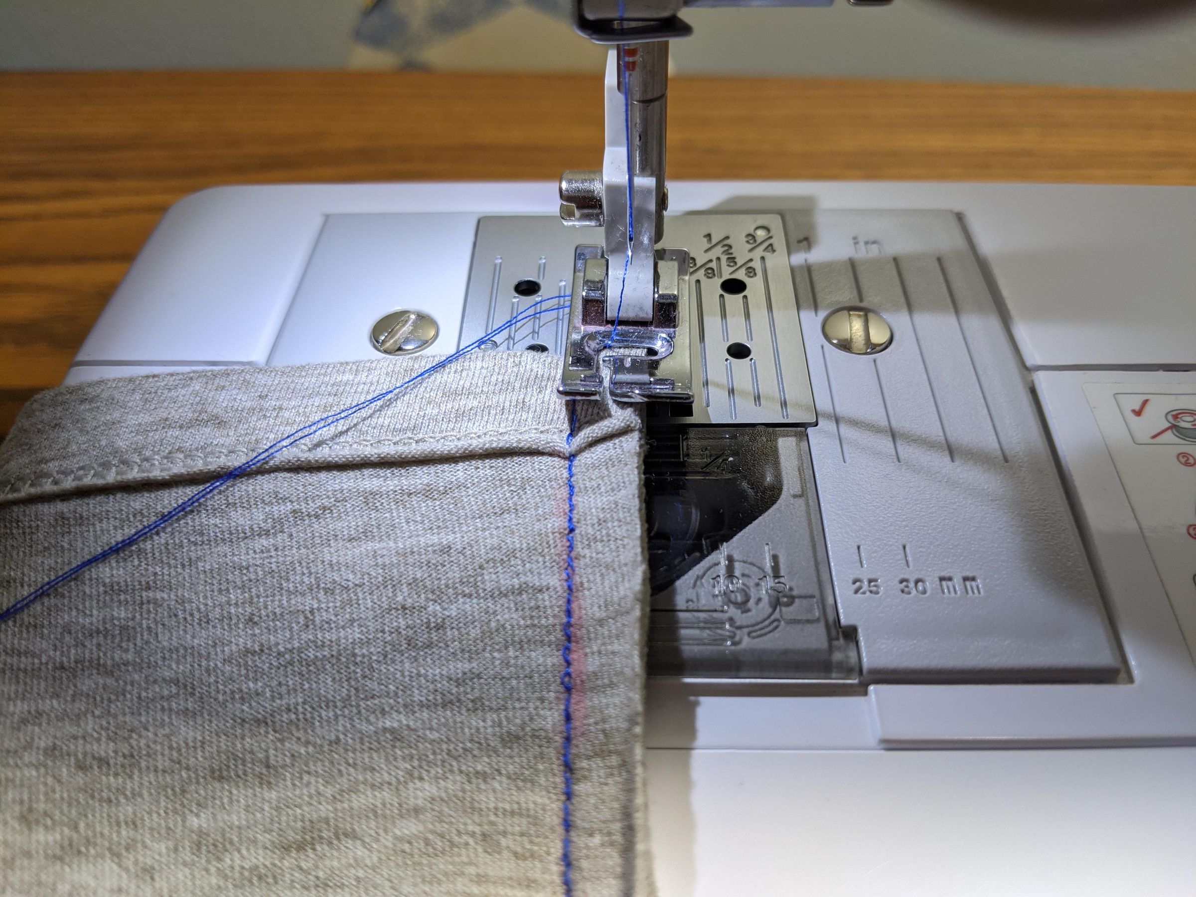 How to Tailor a T-Shirt for Beginners : 13 Steps (with Pictures ...