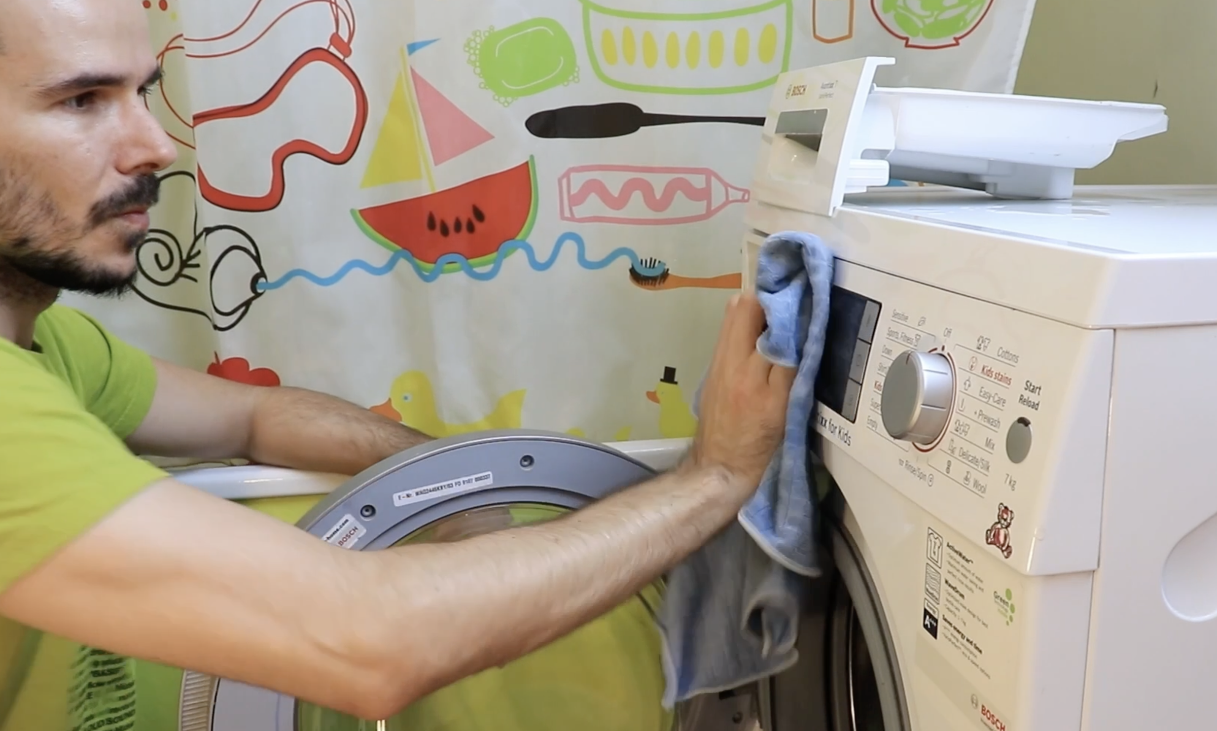 How to Clean a Smelly Washing Machine : 5 Steps (with Pictures ...