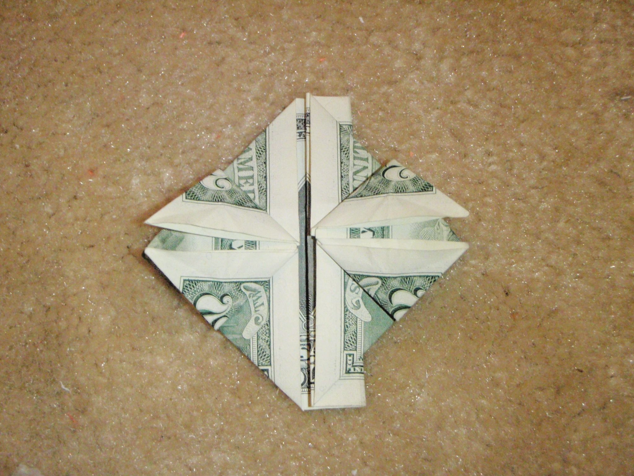 Dollar Bill Origami Heart : 8 Steps (with Pictures) - Instructables