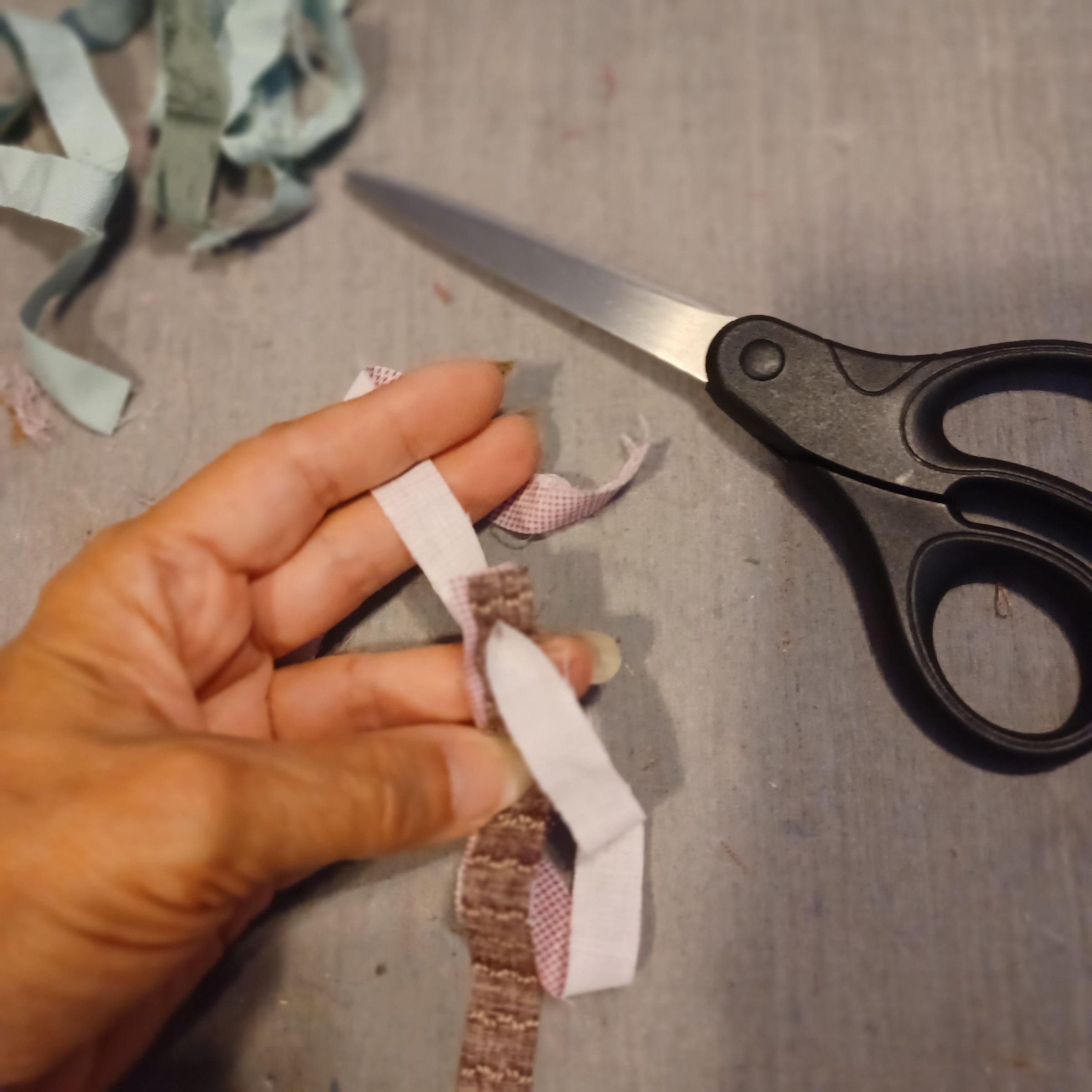 Fabric Yarn : 6 Steps (with Pictures) - Instructables