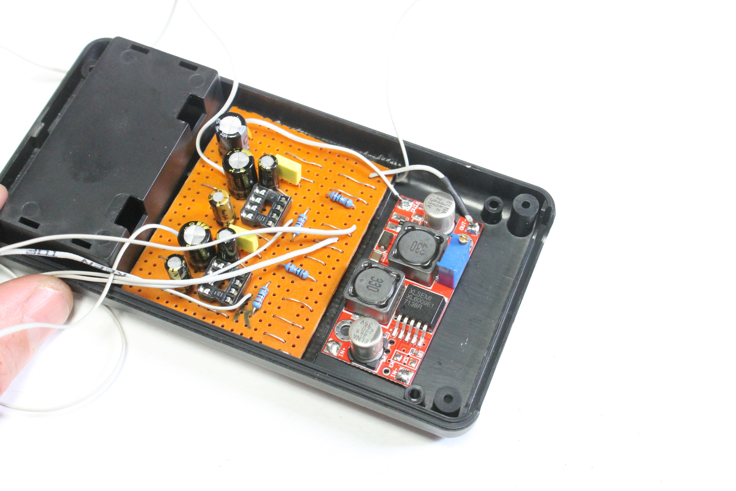 Make Your Own Headphone Amp V1 : 8 Steps - Instructables