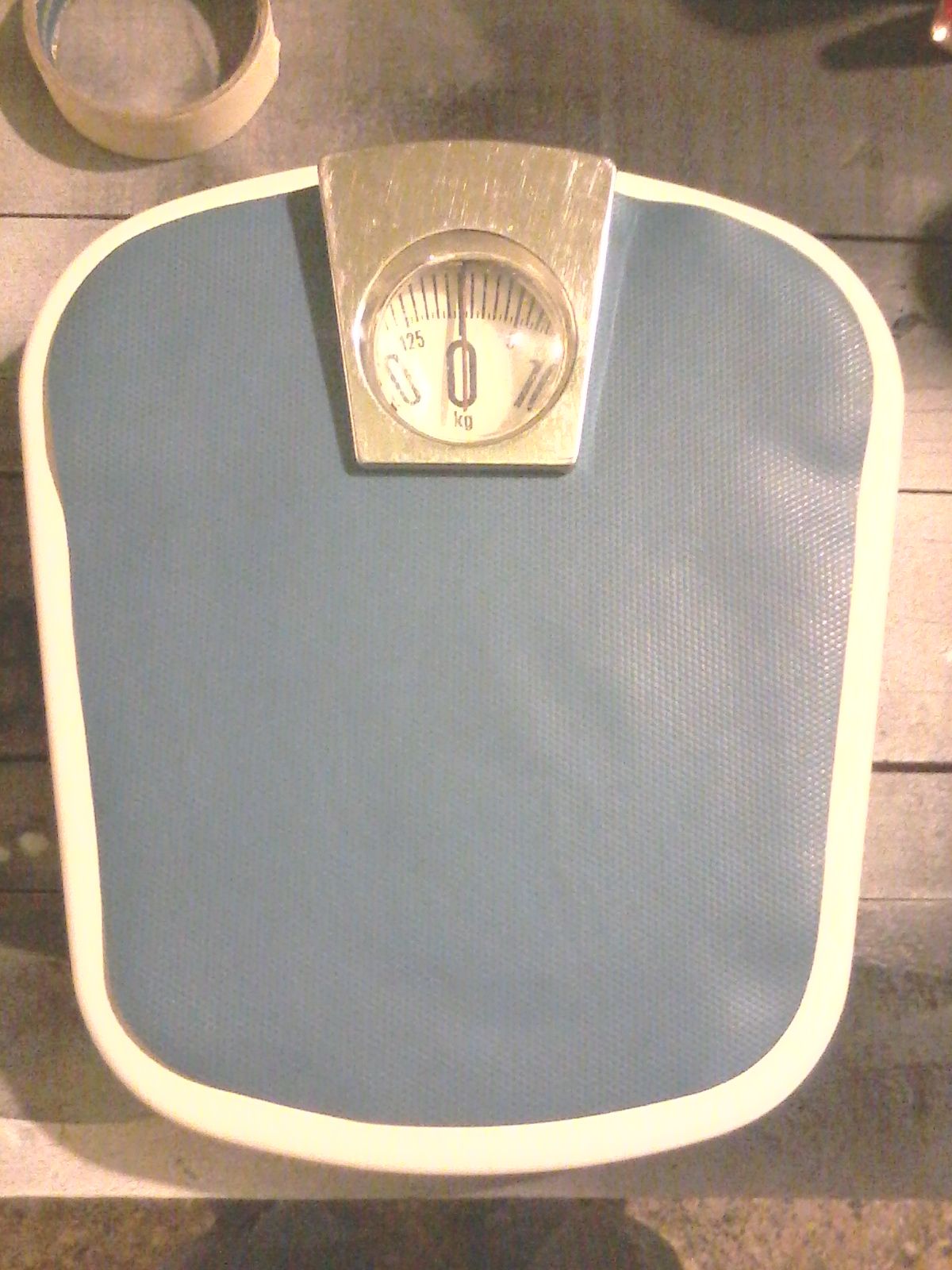 Restoring an Analog Bathroom Scale. : 7 Steps (with Pictures ...