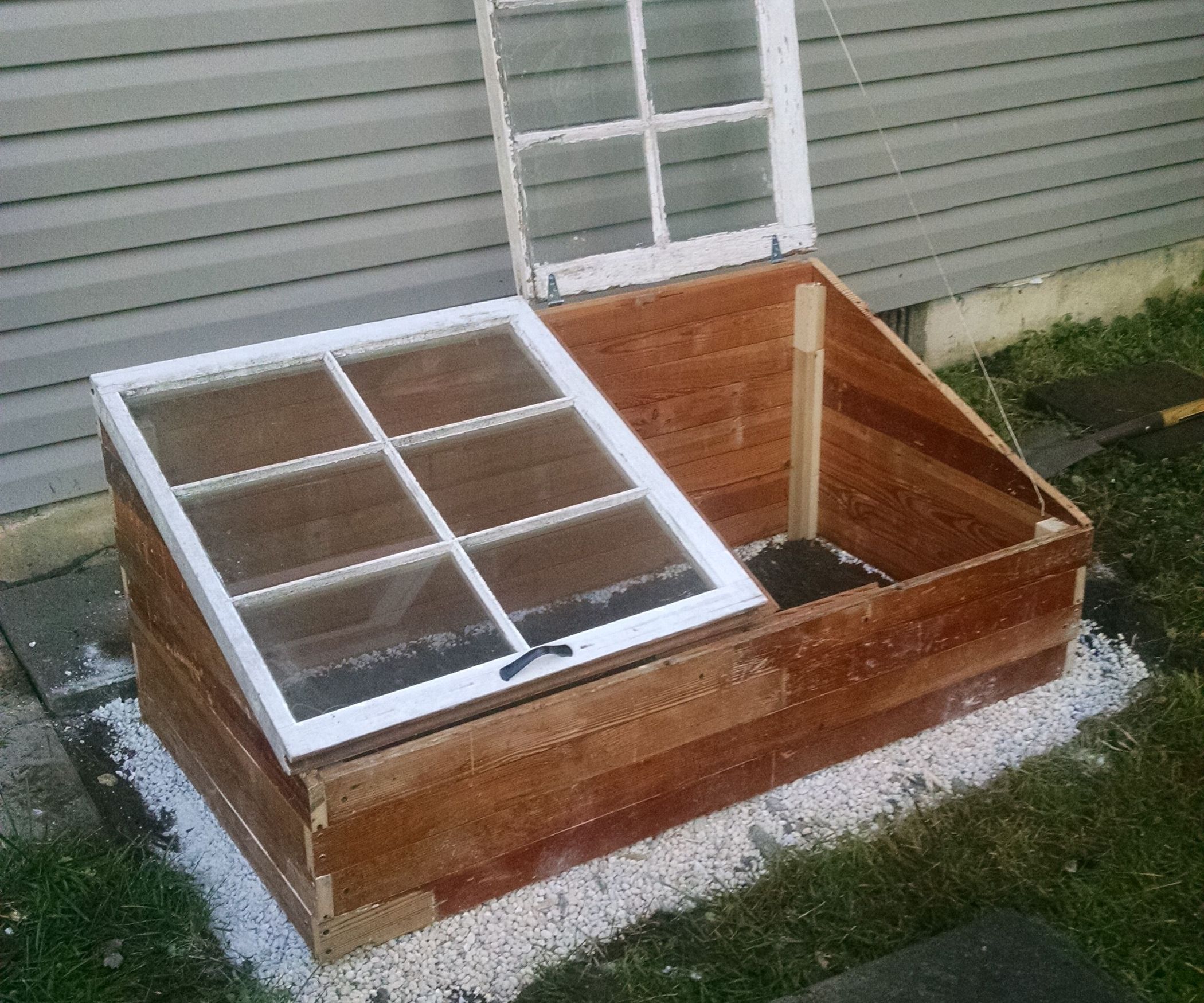Winterize Your Garden With a Cold Frame : 9 Steps (with Pictures ...