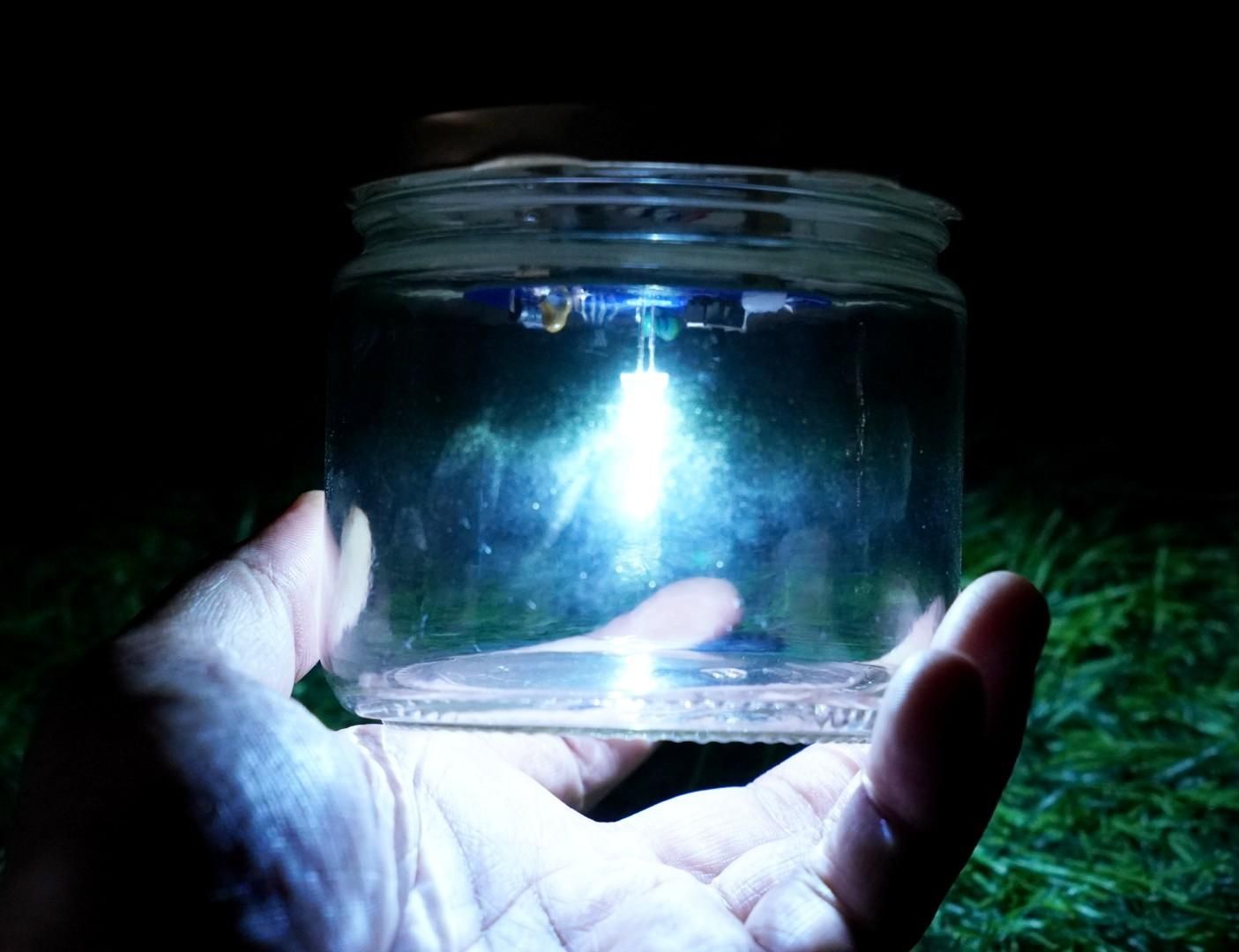 DIY Solar Mason Jar Lamp : 20 Steps (with Pictures) - Instructables