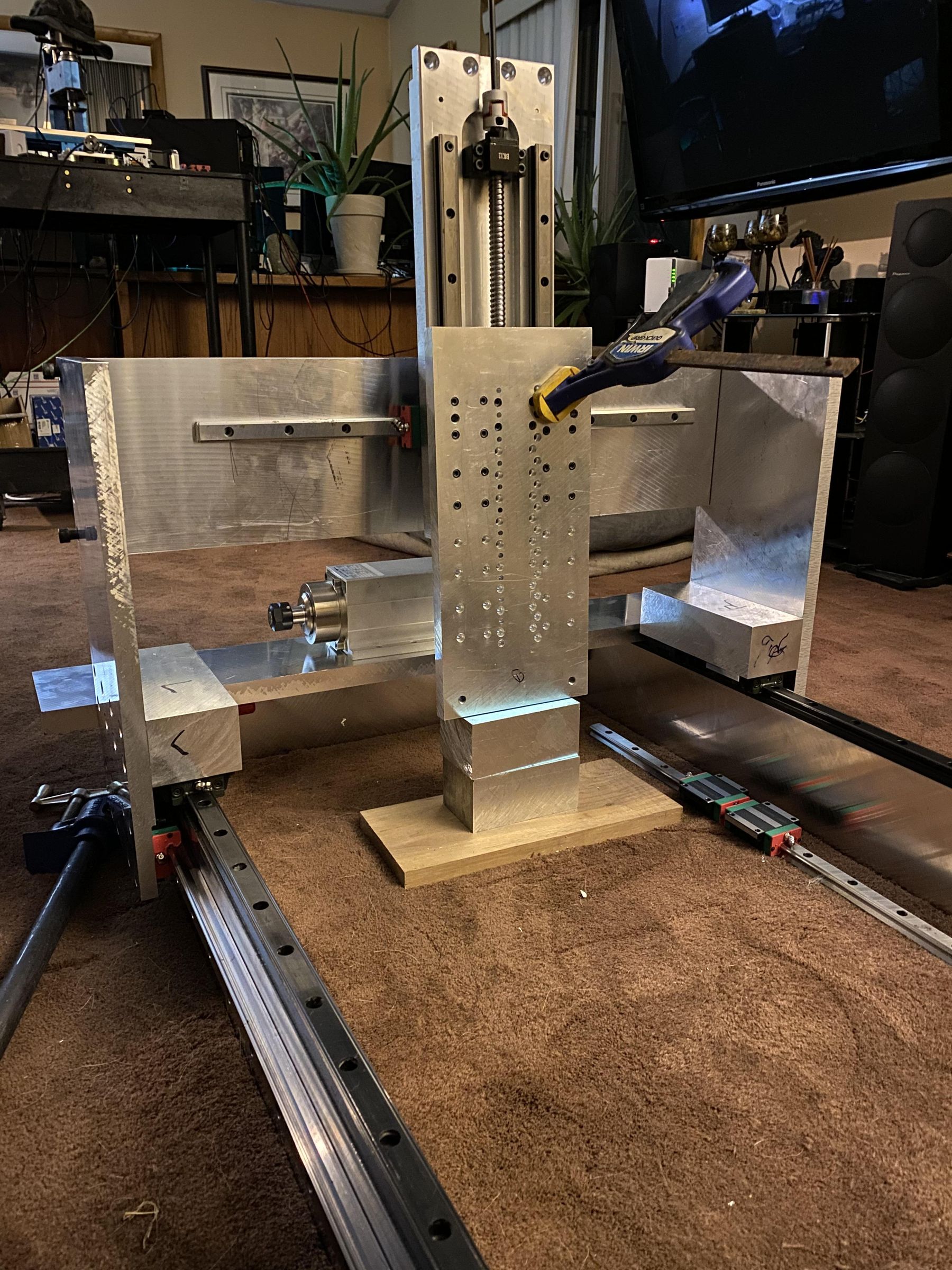 The DIY BeAsT CNC : 12 Steps (with Pictures) - Instructables
