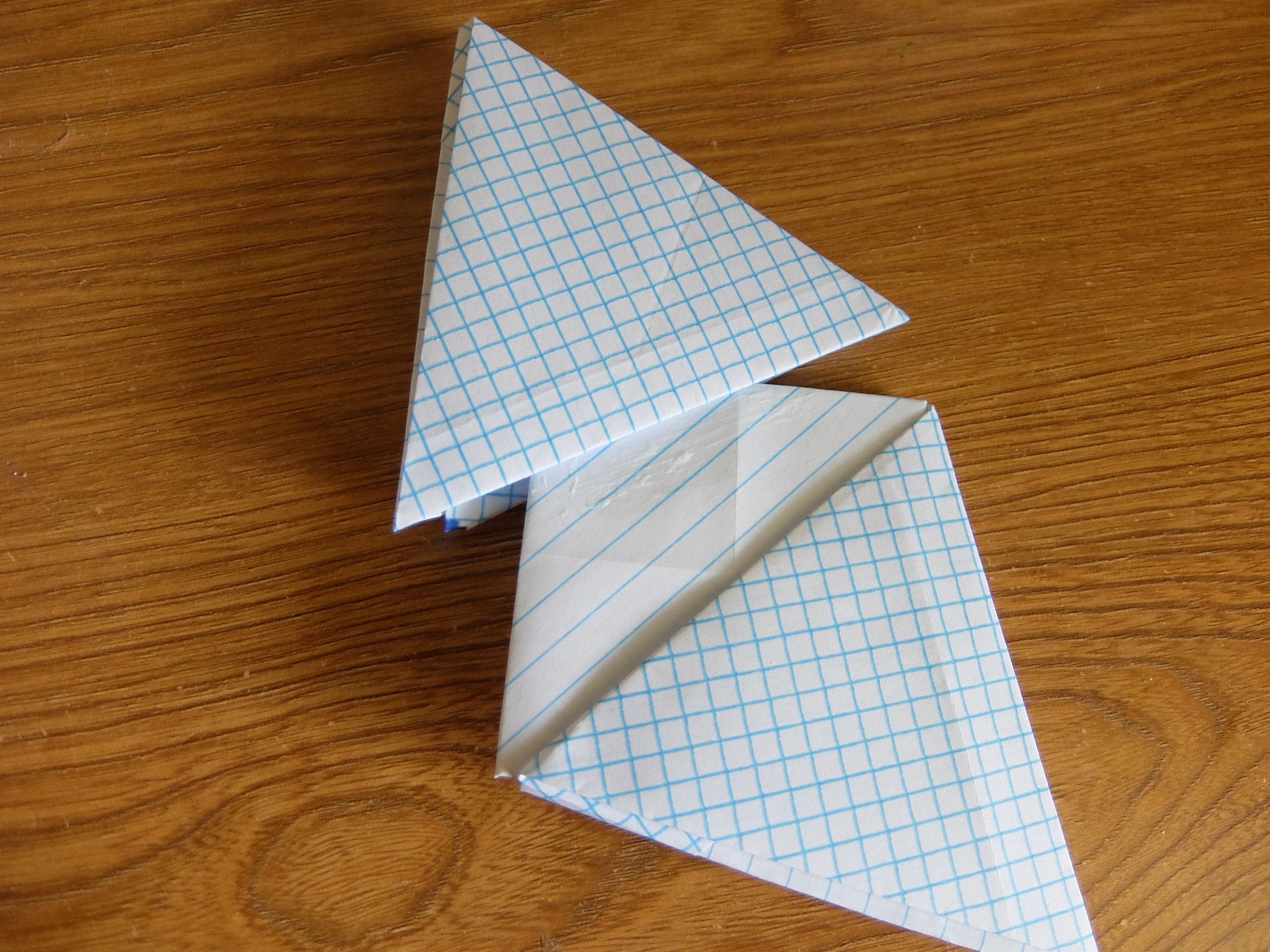 Tetrahedron 3D Model DYI Using Graphing Papers : 6 Steps (with Pictures ...