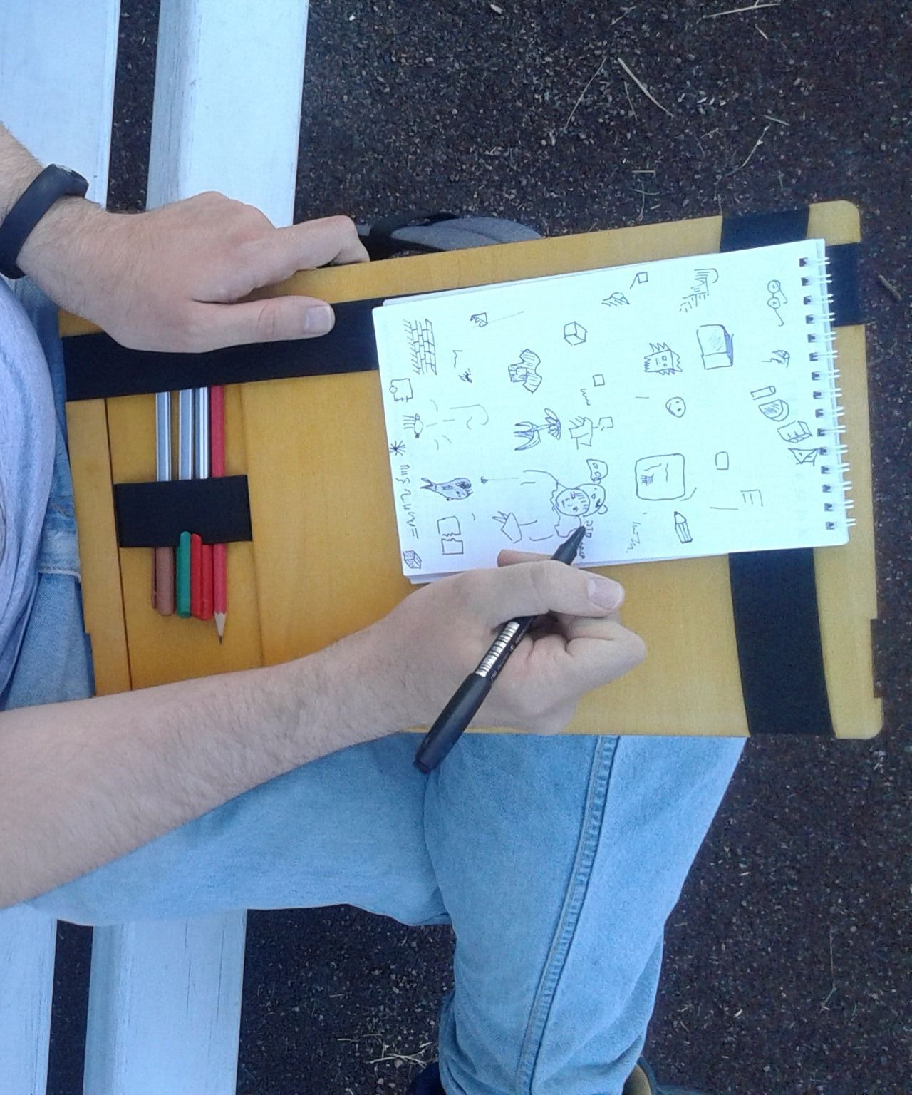 Portable Sketch Board : 5 Steps (with Pictures) - Instructables