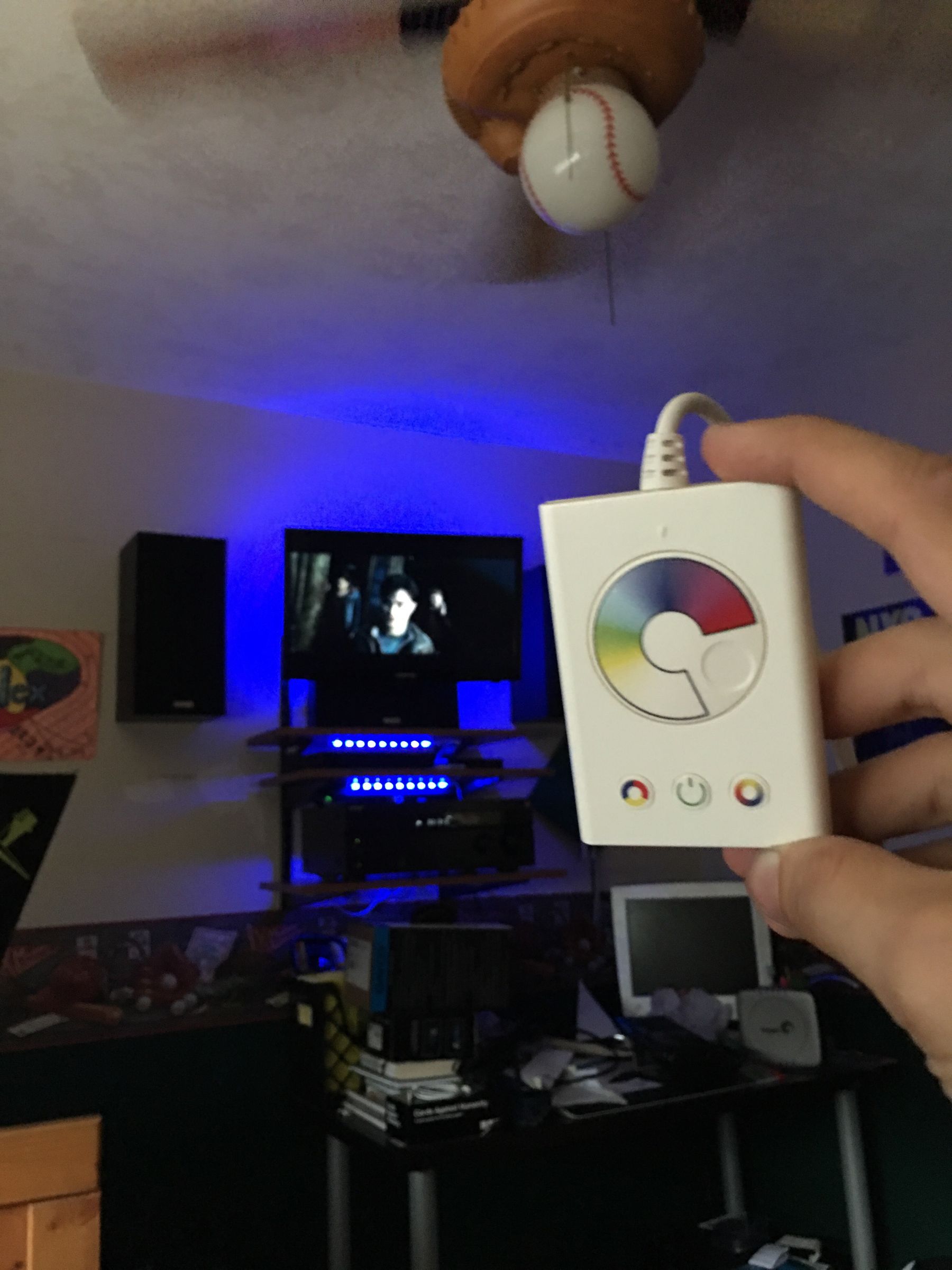 Extended Dioder Remote Cord : 4 Steps - Instructables