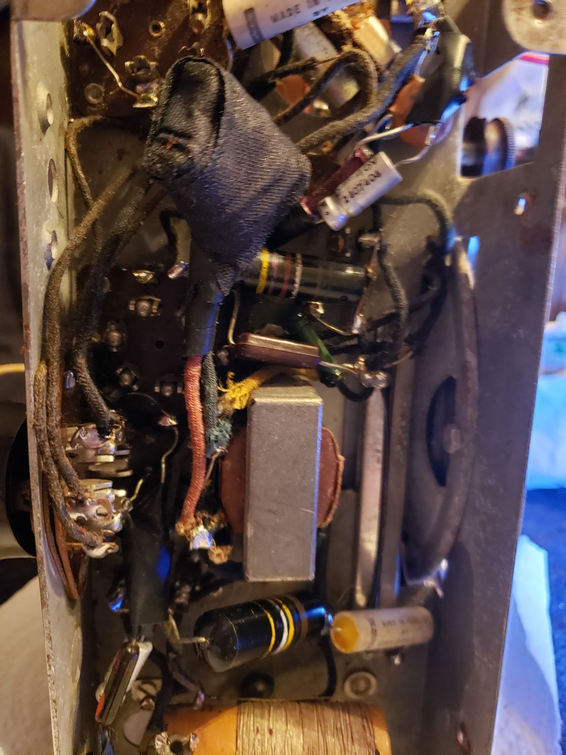 Fixing a Mystery Radio : 9 Steps - Instructables