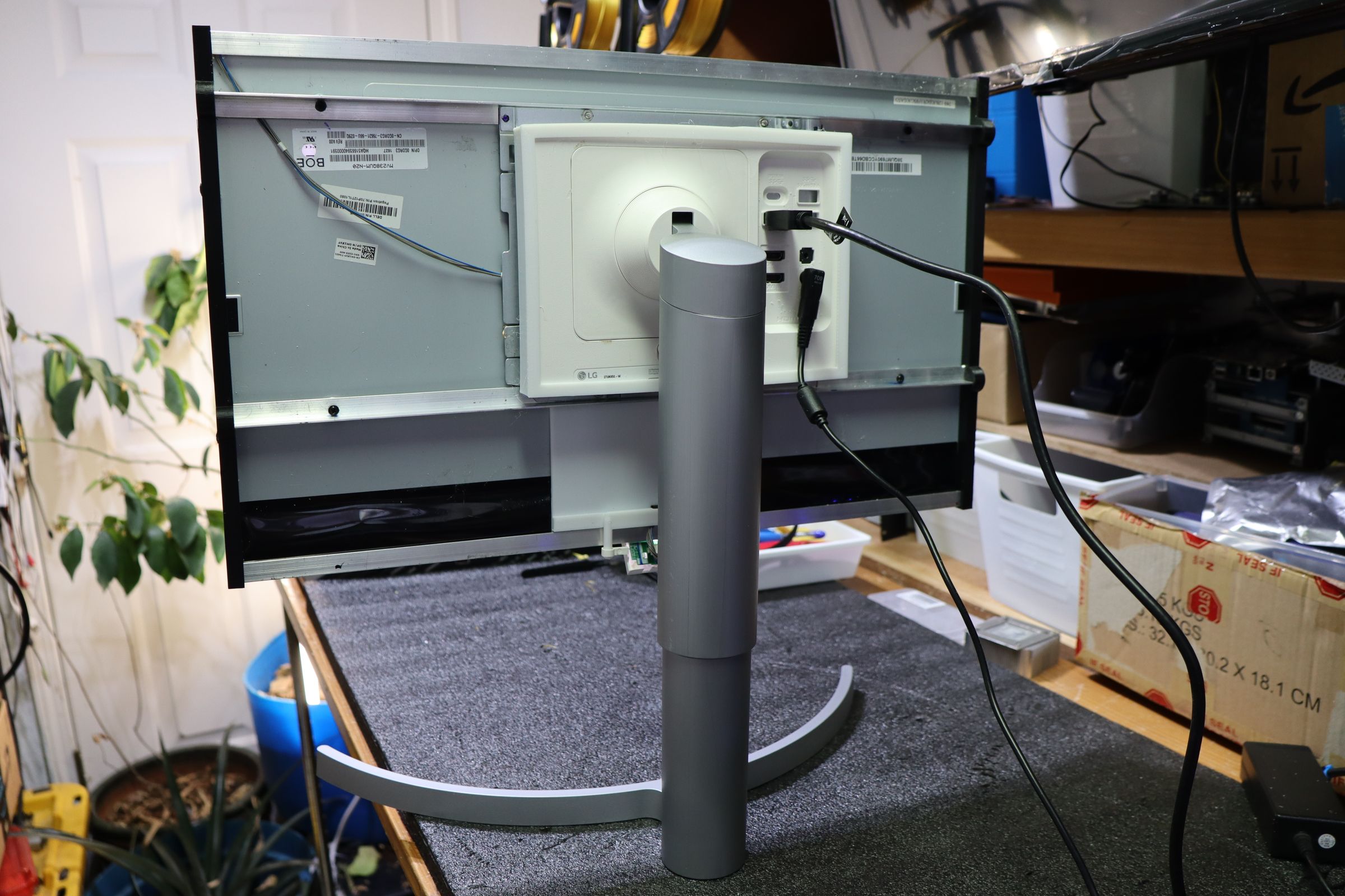 DIY 4K HDR 24 Inch Monitor for Less Than $100 : 14 Steps (with Pictures ...