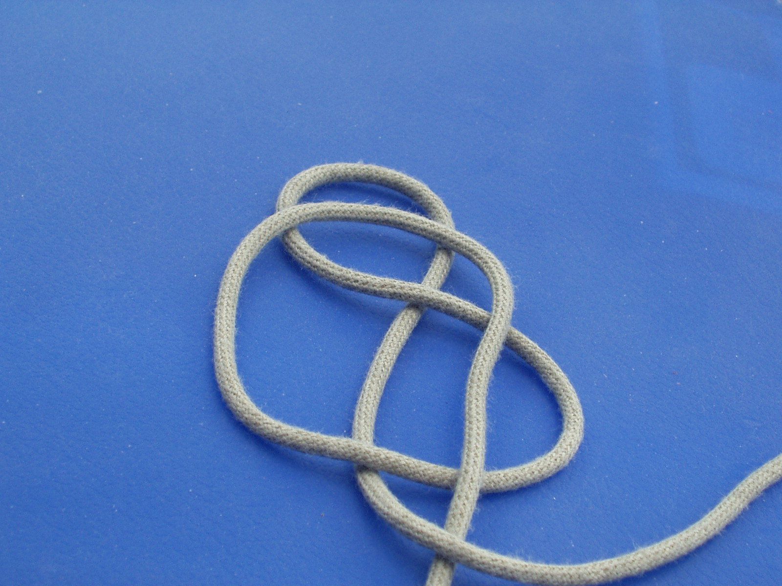 ABOK 818 - Ocean Plait Mat - Aka Flat Lanyard Knot : 9 Steps (with ...