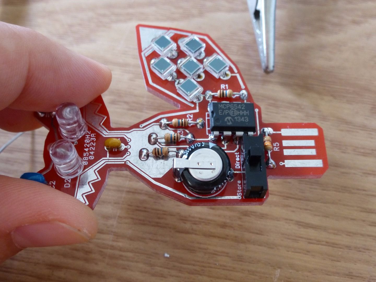 LED Fox Pendant, Solar Powered Kit : 10 Steps (with Pictures ...
