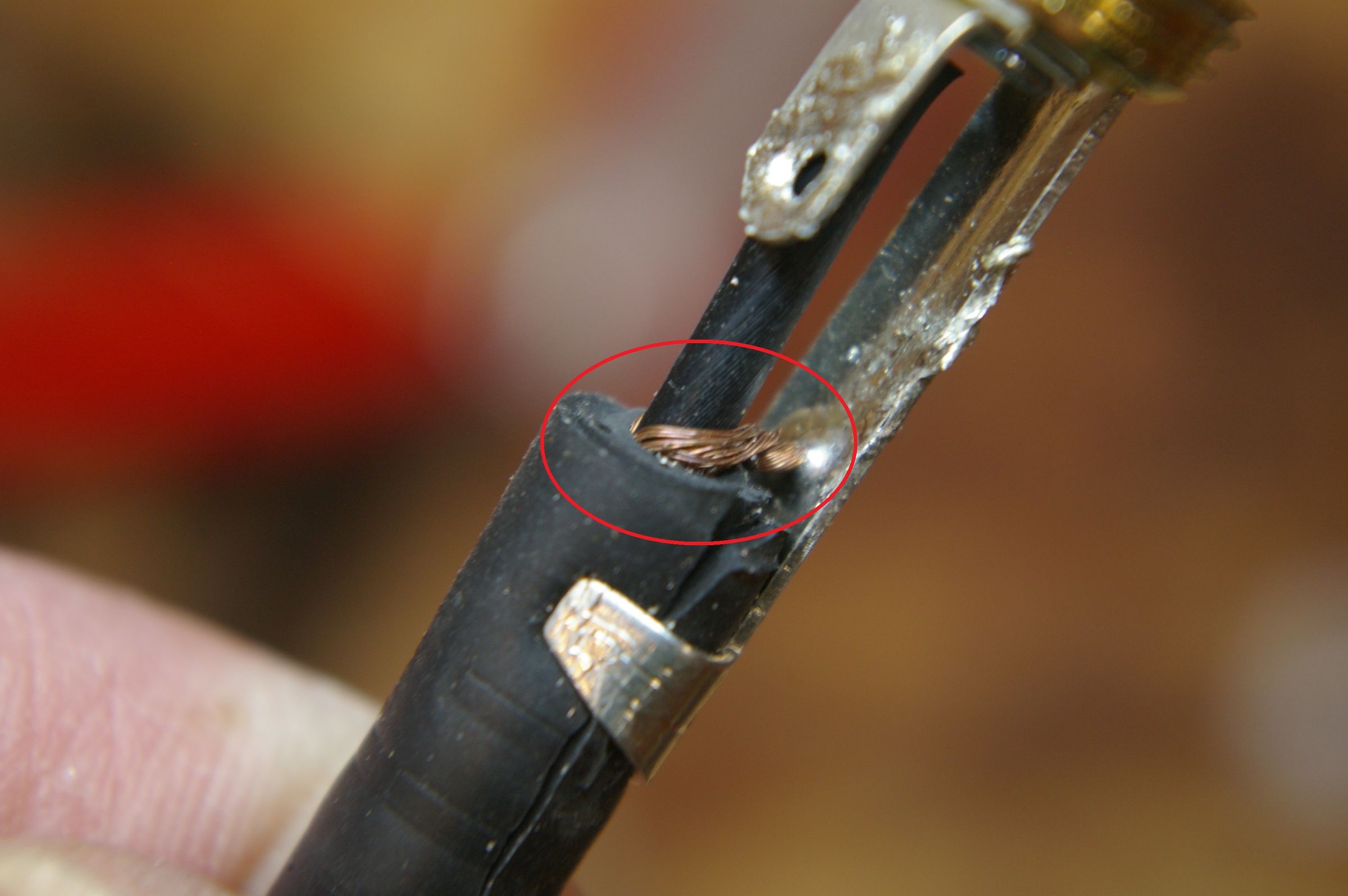 How to Fix, Repair or Make a 1/4" Inch Guitar Cable : 8 Steps ...