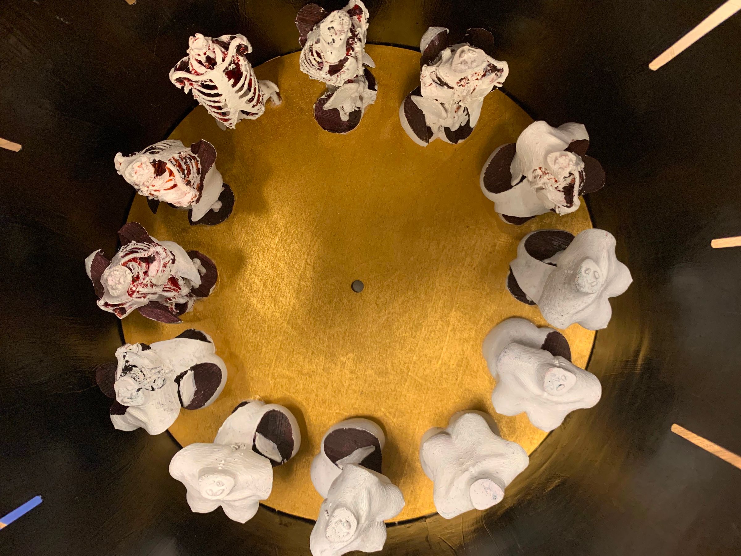 Zoetrope - Human to Skeleton : 9 Steps (with Pictures) - Instructables