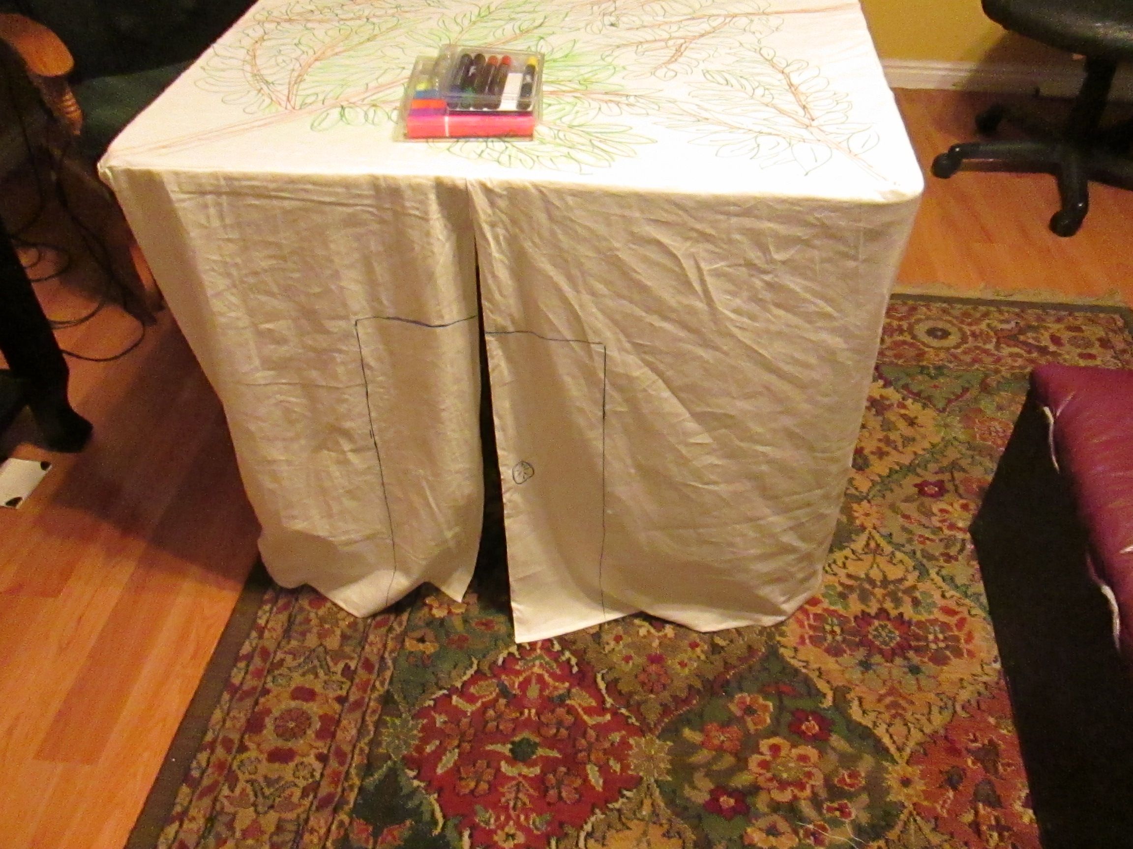 Card Table Fort : 13 Steps - Instructables