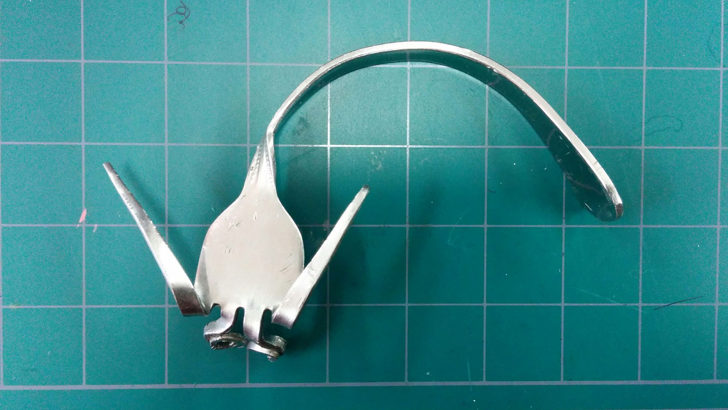 Center of Gravity 'Fork Dragon' : 5 Steps (with Pictures) - Instructables