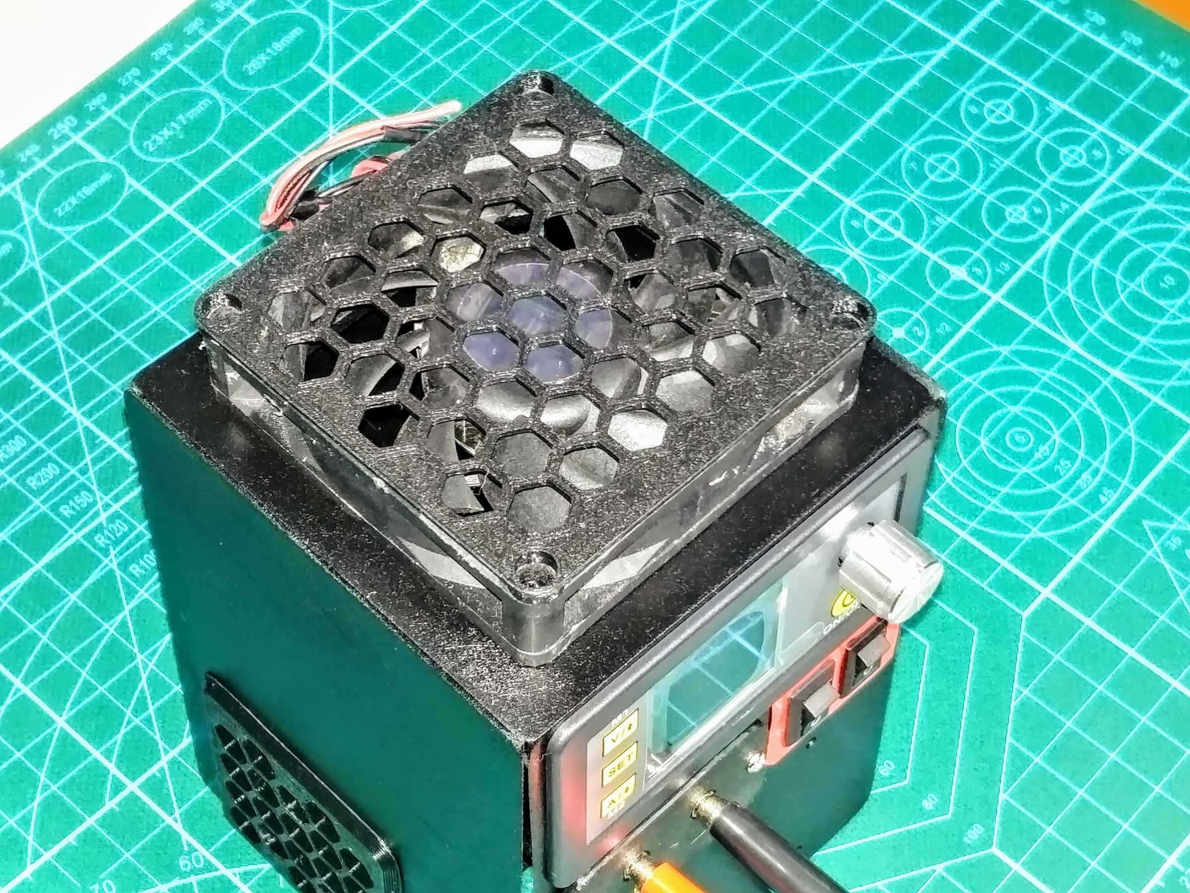 Simple and Small Programmable Lab Power Supply : 8 Steps (with Pictures ...