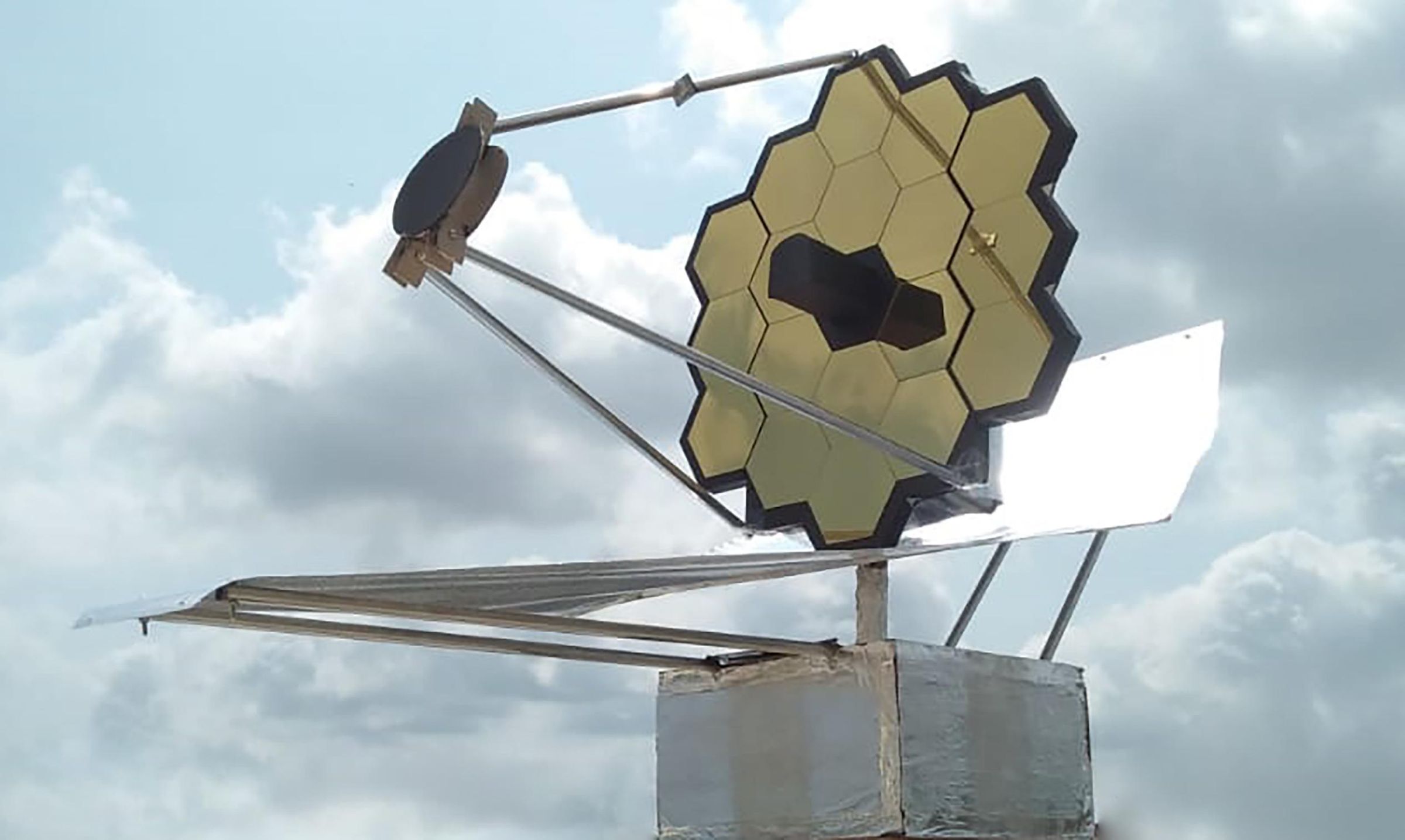 1:16 Unfoldable Model of NASA's James Webb Space Telescope (JWST) : 5 ...