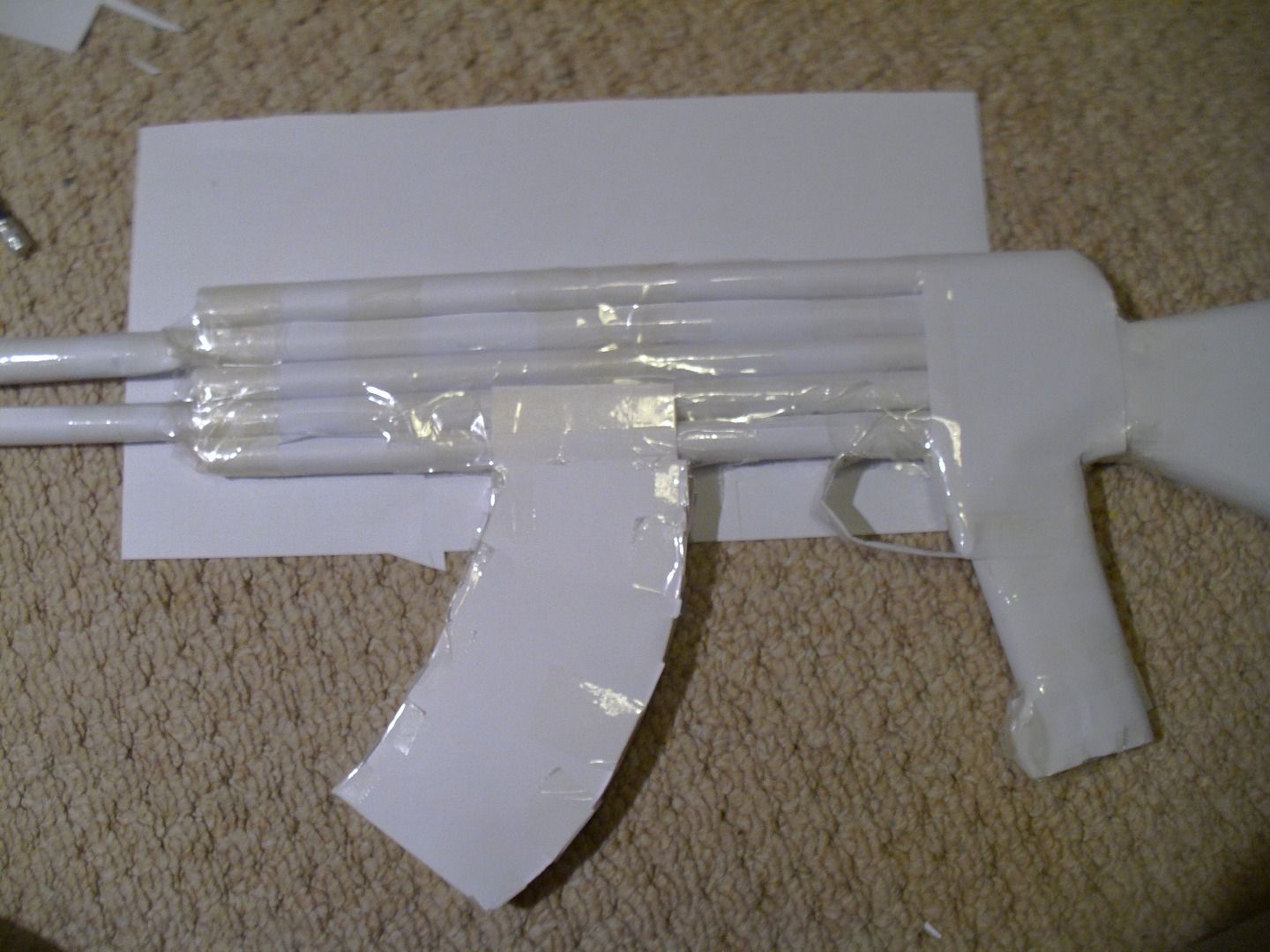 Ak-47 Paper Prop : 6 Steps - Instructables