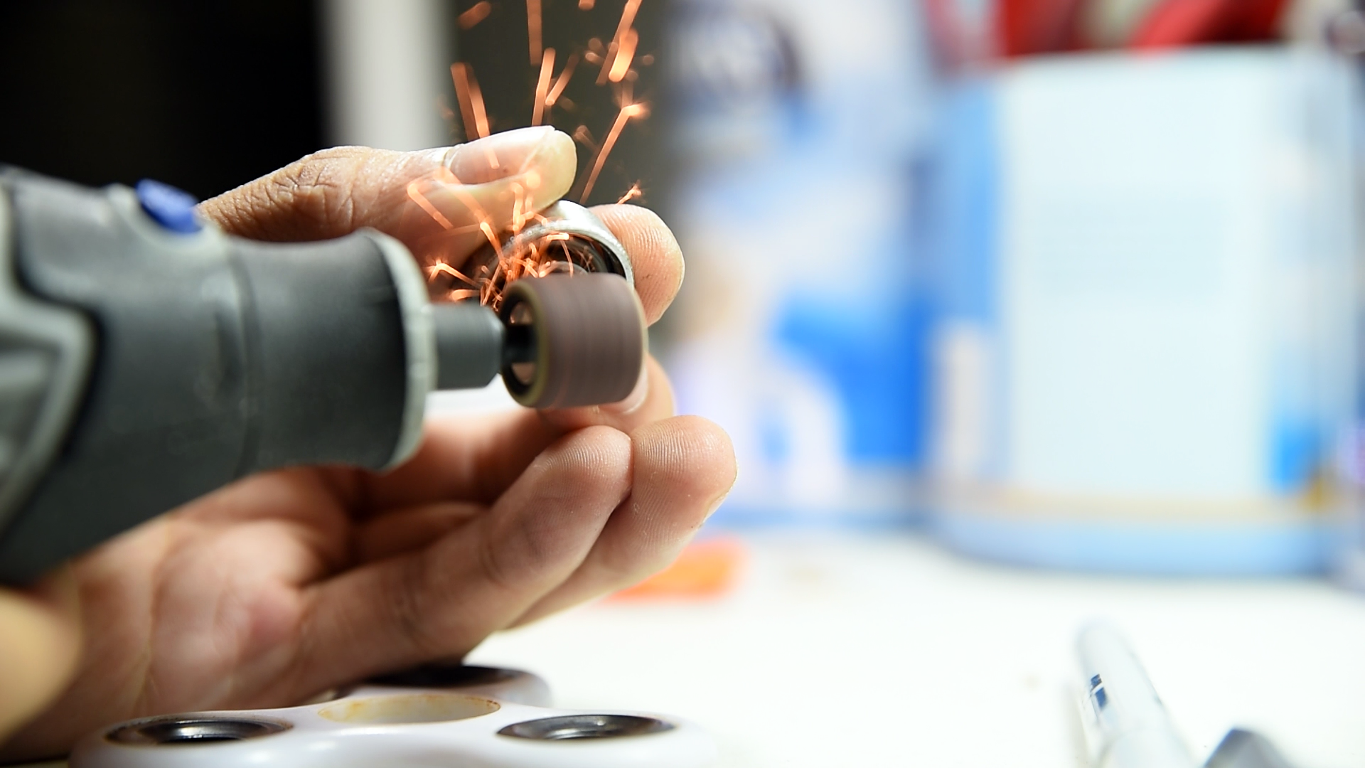 DIY Motorized Fidget Spinner! : 16 Steps (with Pictures) - Instructables