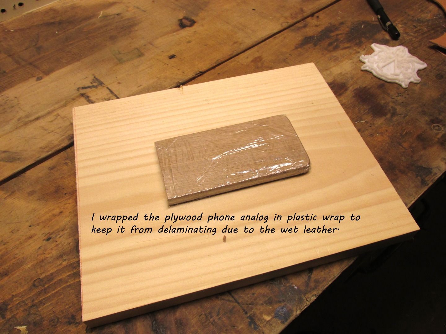 Wet Formed Leather Phone Case : 11 Steps (with Pictures) - Instructables