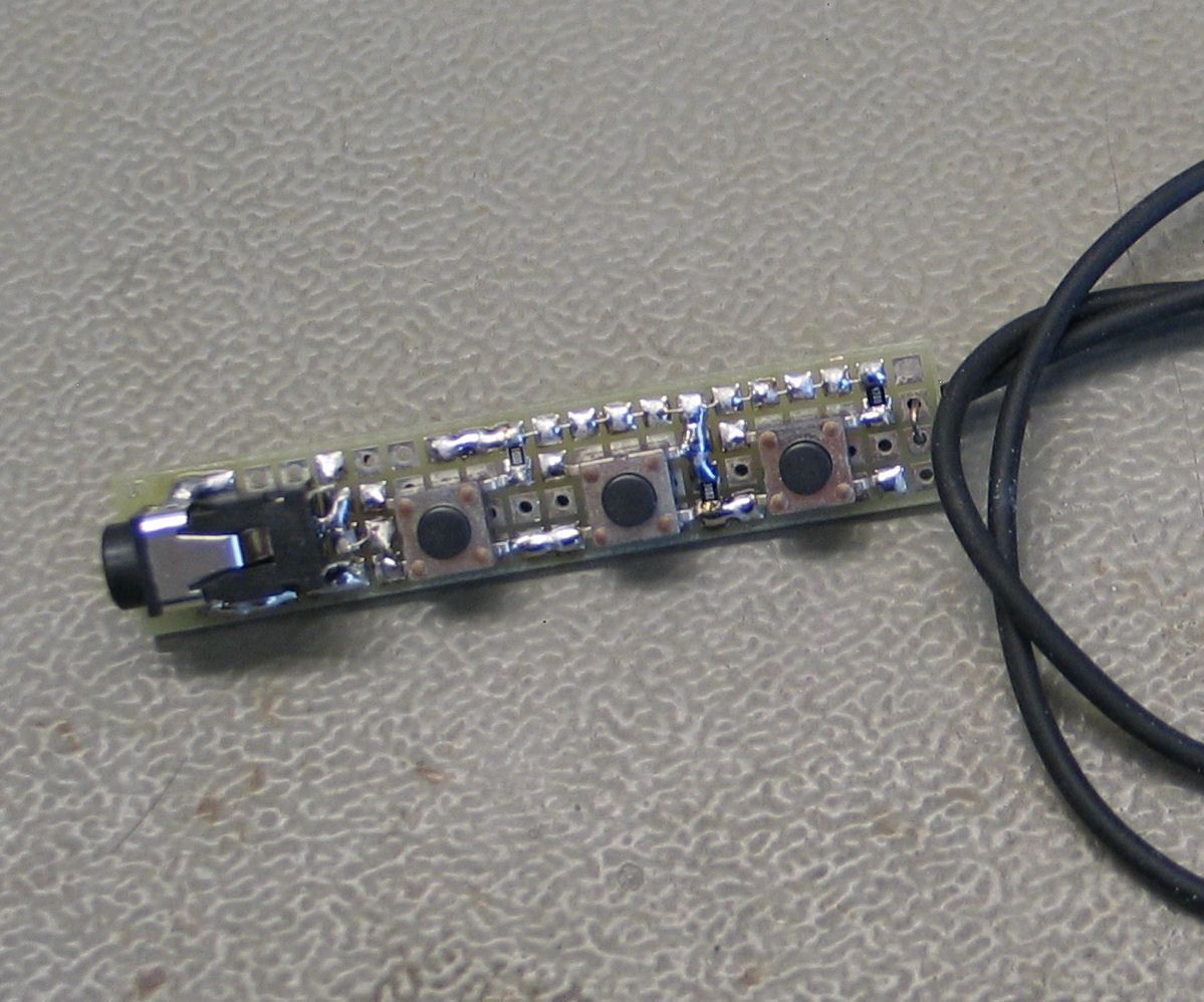 Build Your Xperia Z3 Compact Wired Remote : 10 Steps - Instructables