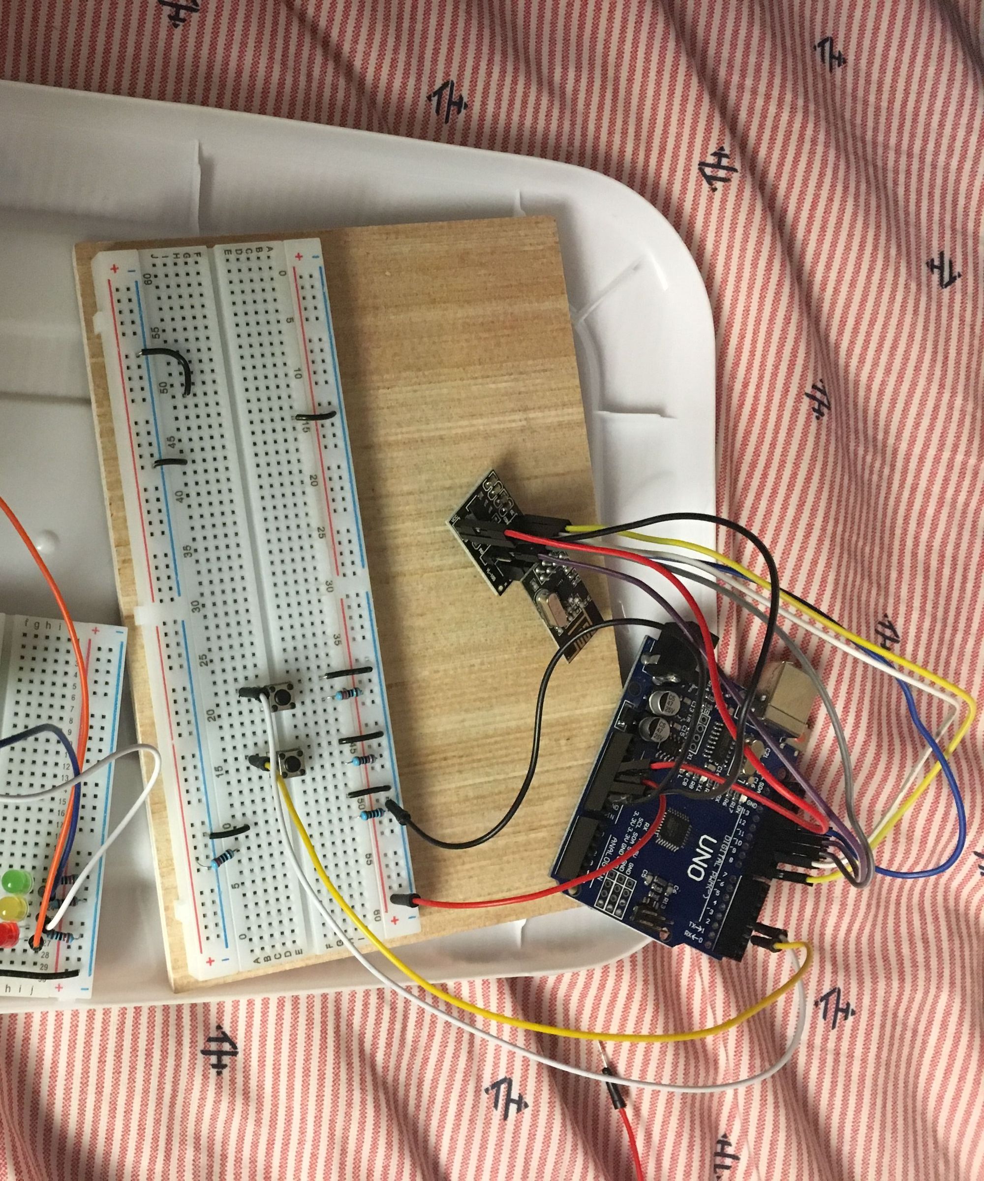 Mock Traffic Light : 5 Steps - Instructables