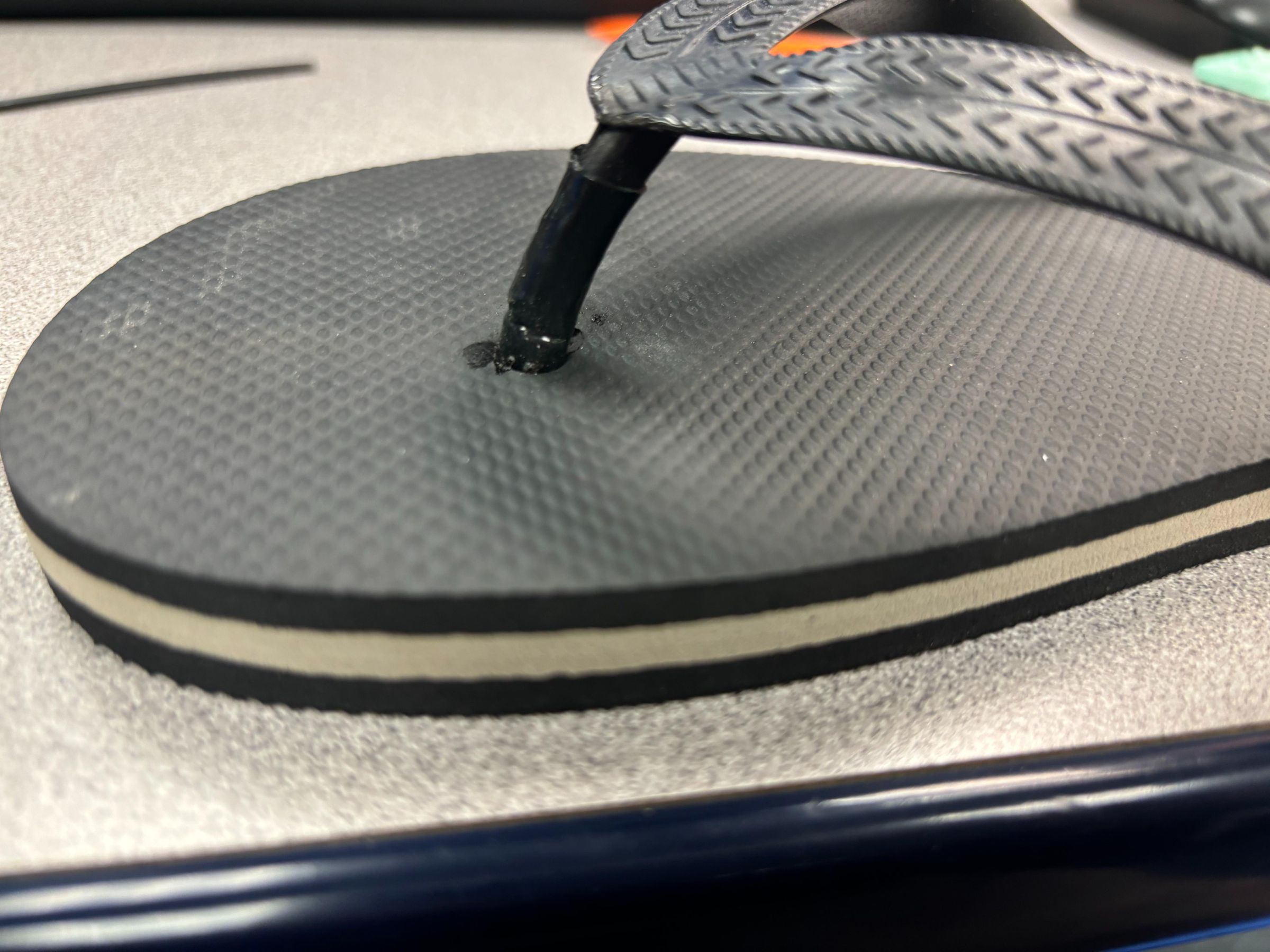 Flip Flop Fixer : 4 Steps - Instructables