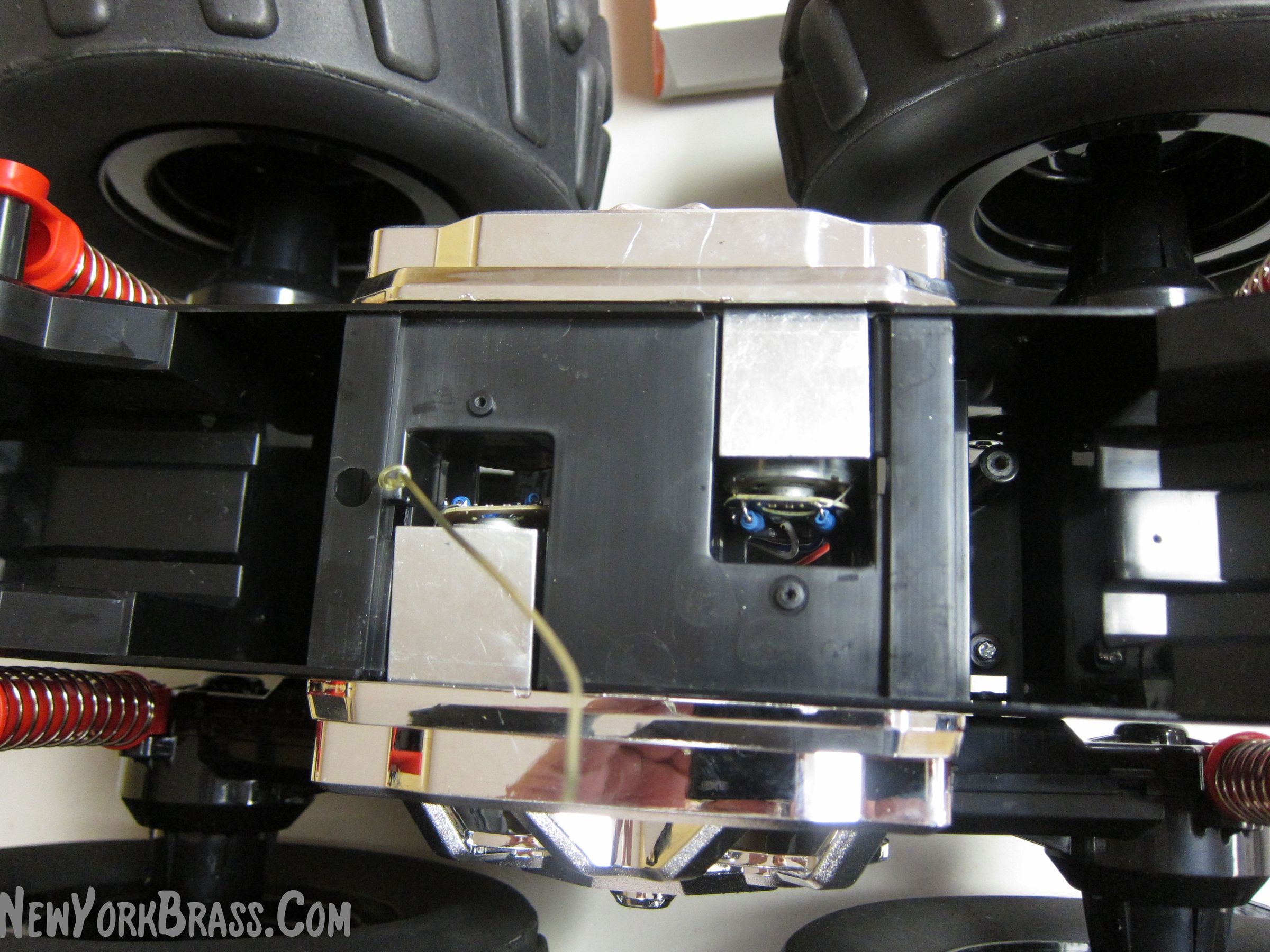 How to Convert (almost) Any 27 or 49 MHz RC Car Into a Robotic Car : 9 ...