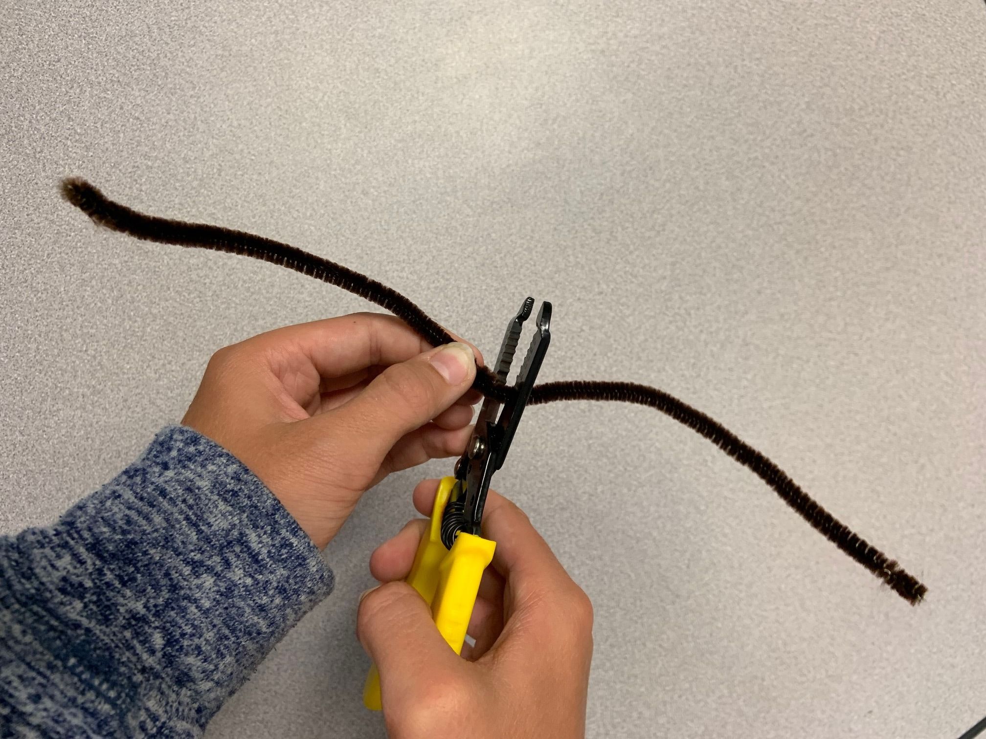 Sling Shot : 4 Steps - Instructables