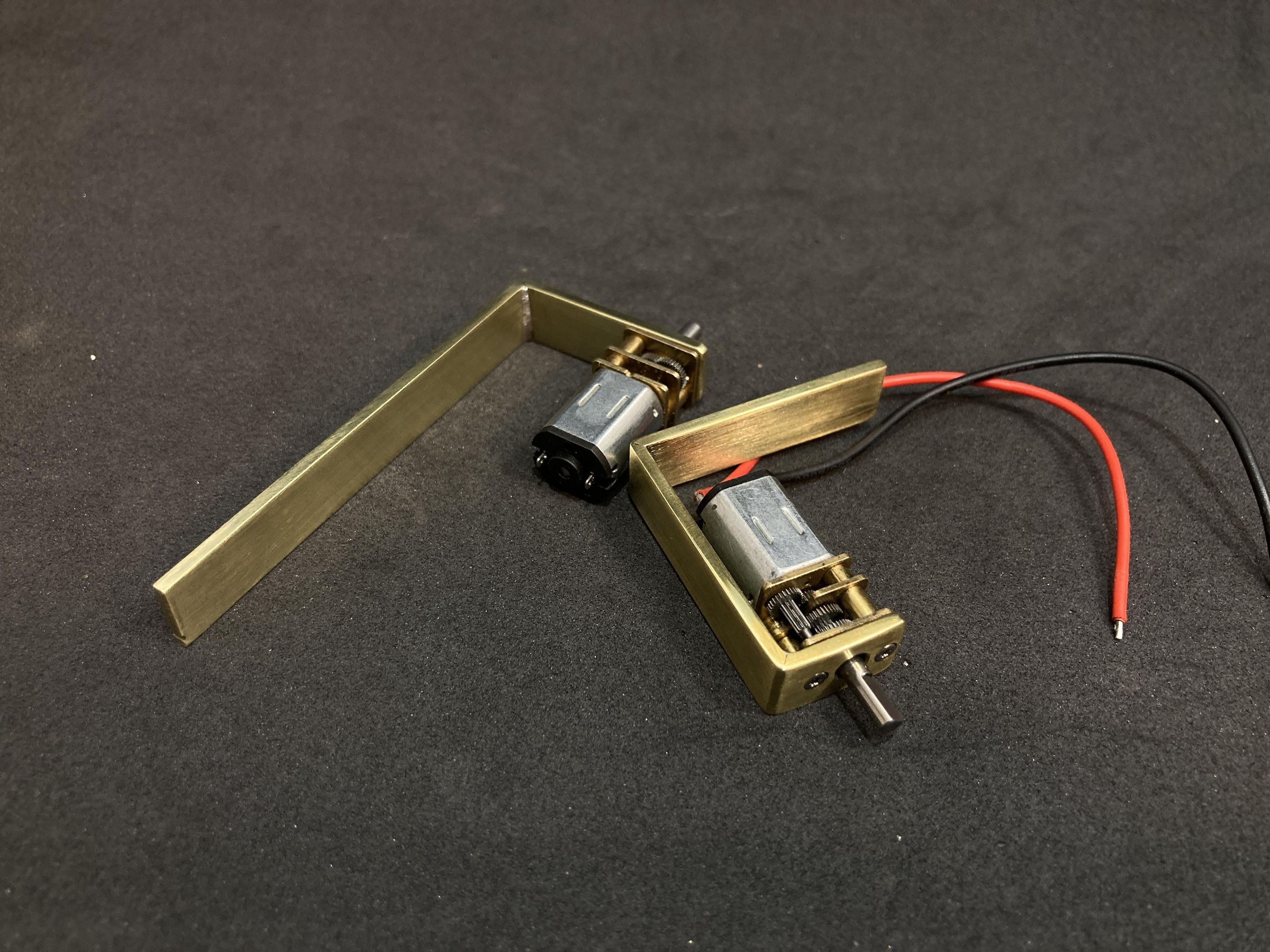 Light-Tracking BEAM Robot Head : 57 Steps (with Pictures) - Instructables