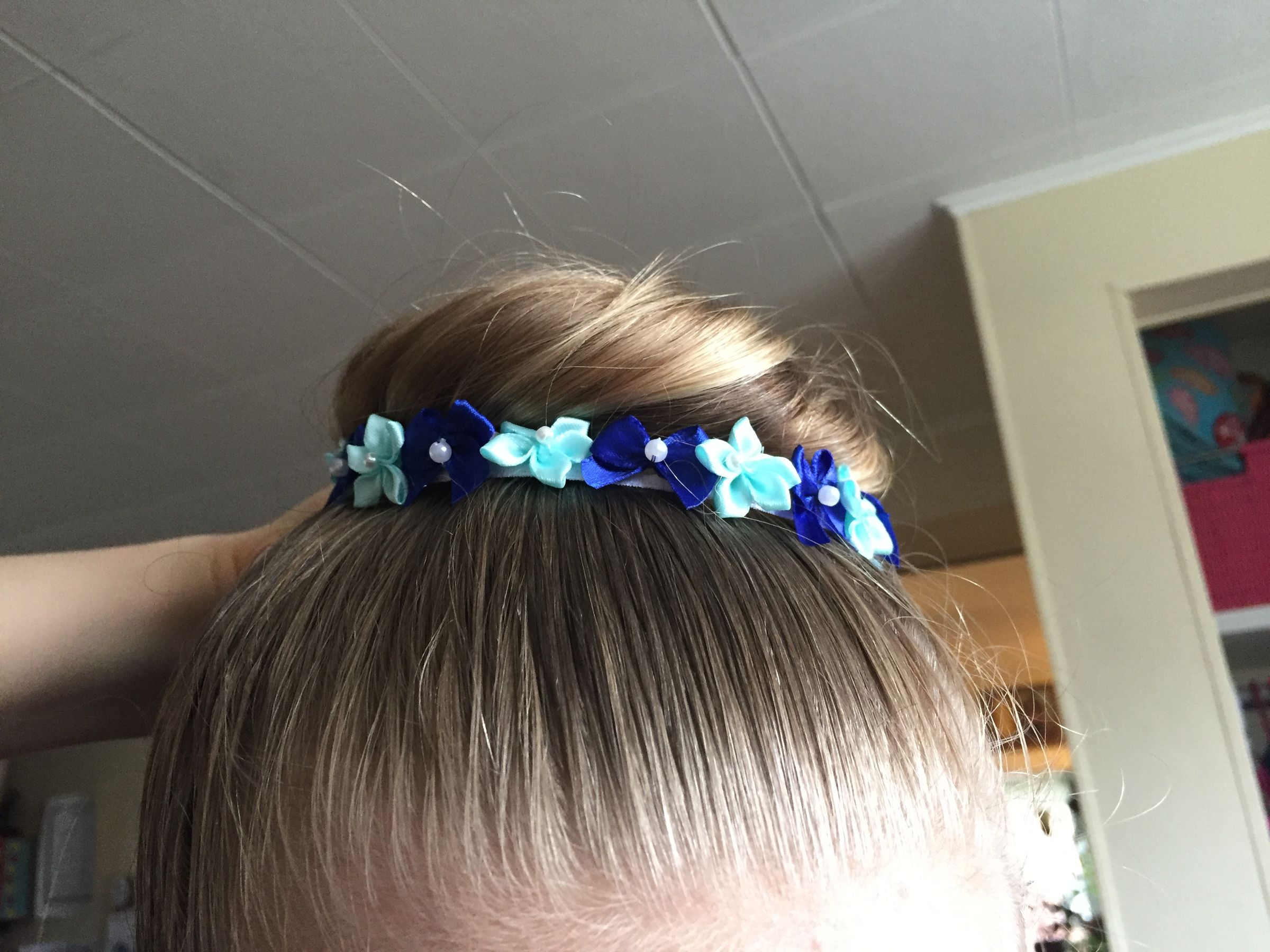 How to Make a Bun Flower Accessory : 6 Steps (with Pictures ...