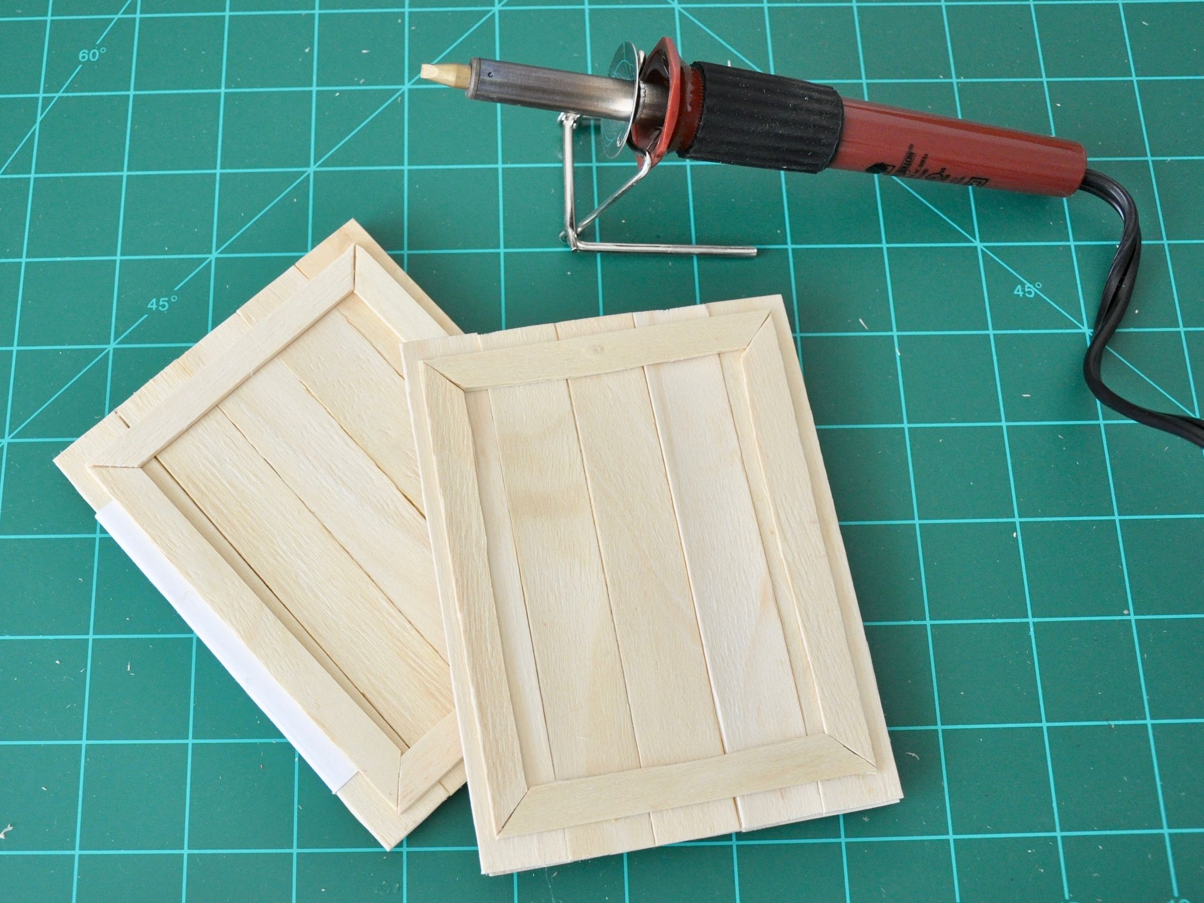 Popsicle Stick Greeting Card : 14 Steps (with Pictures) - Instructables