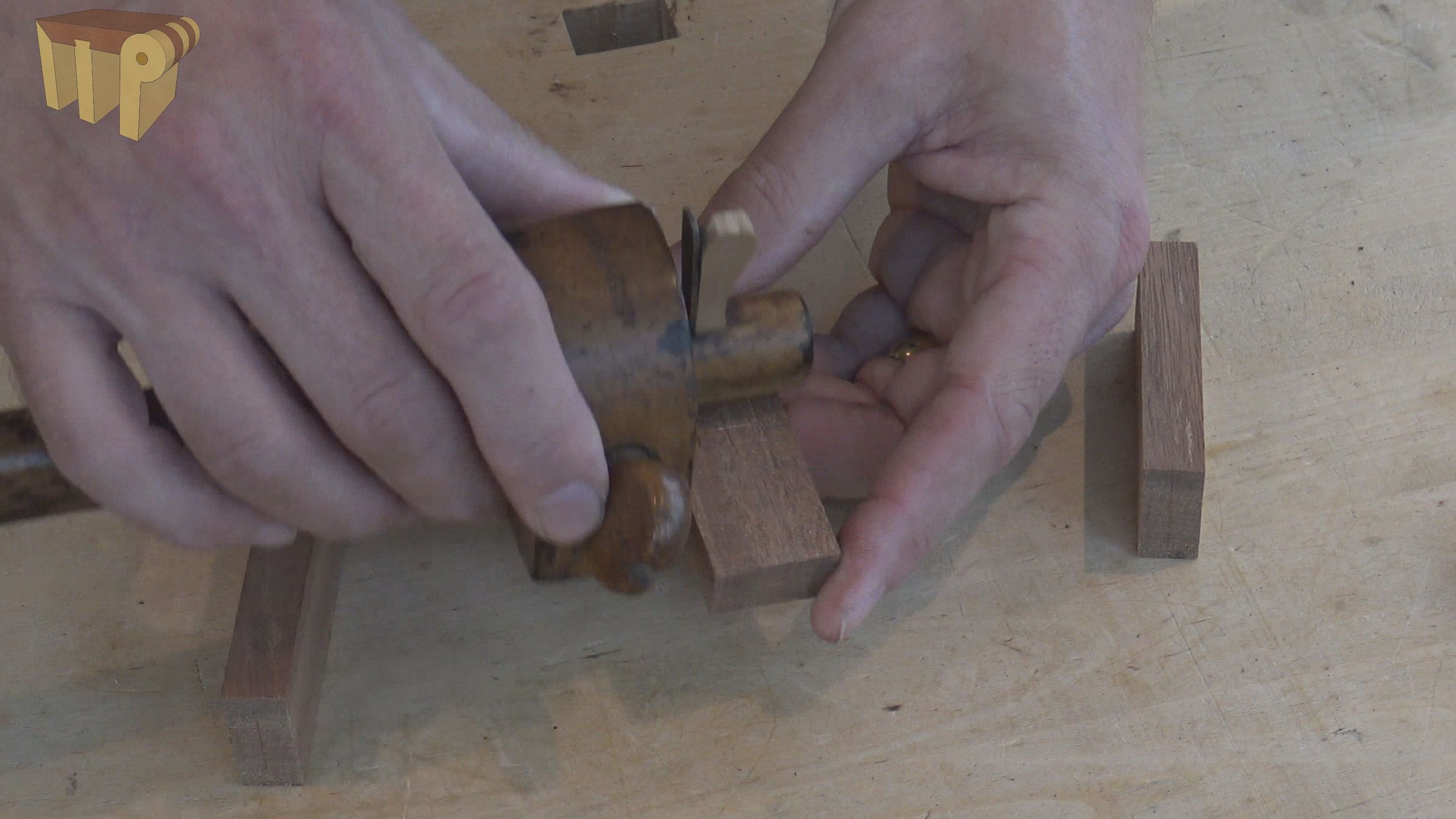 Make a Double Cross Wood Puzzle : 9 Steps - Instructables