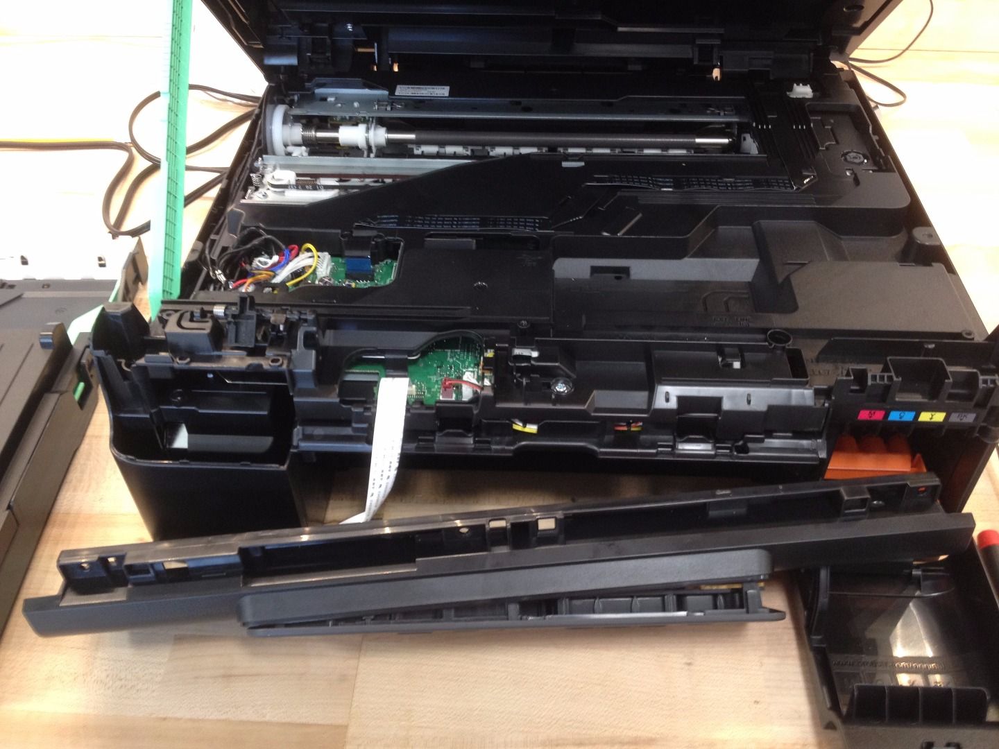 Disassembling a Brother MFC-J450DW Printer : 31 Steps - Instructables