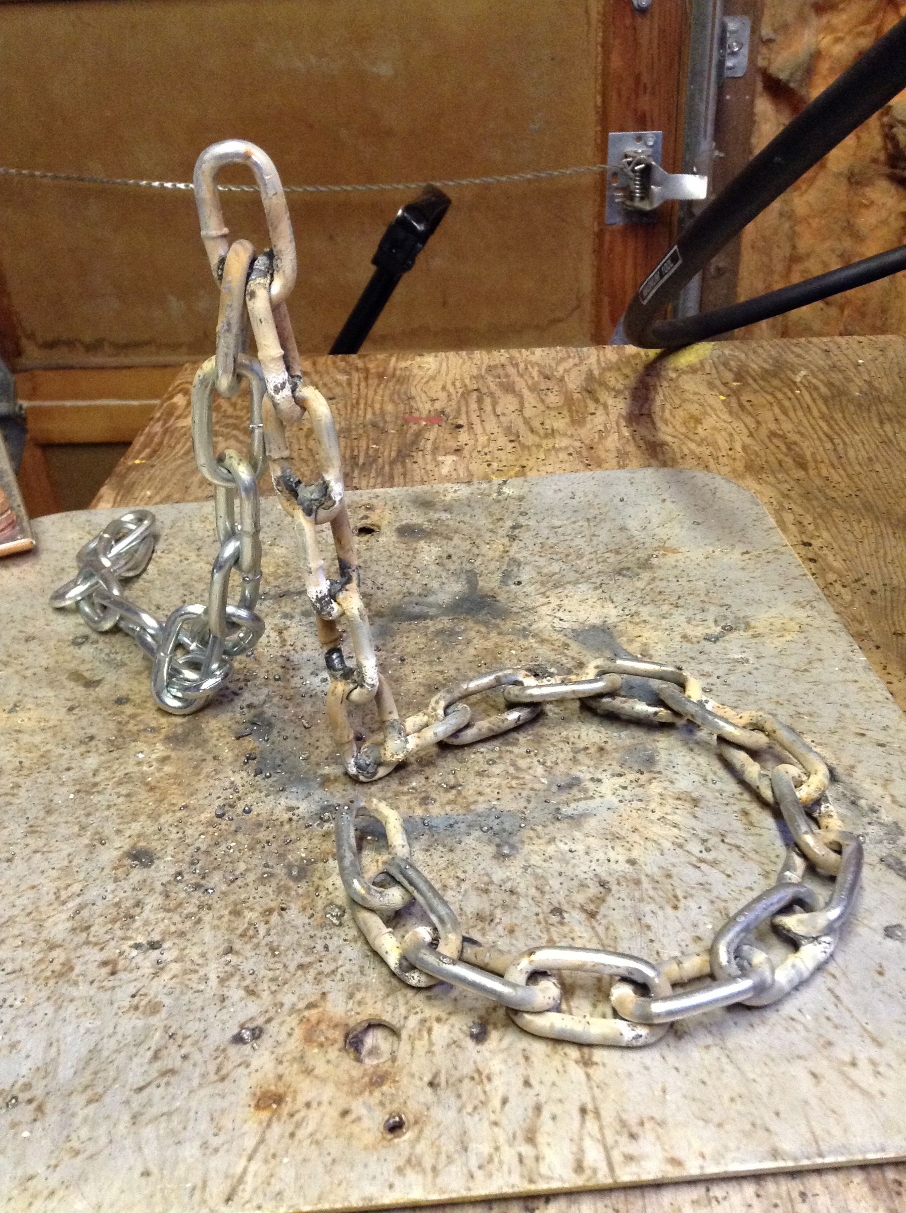 "Floating" Chain Wine Bottle Holder : 5 Steps (with Pictures ...