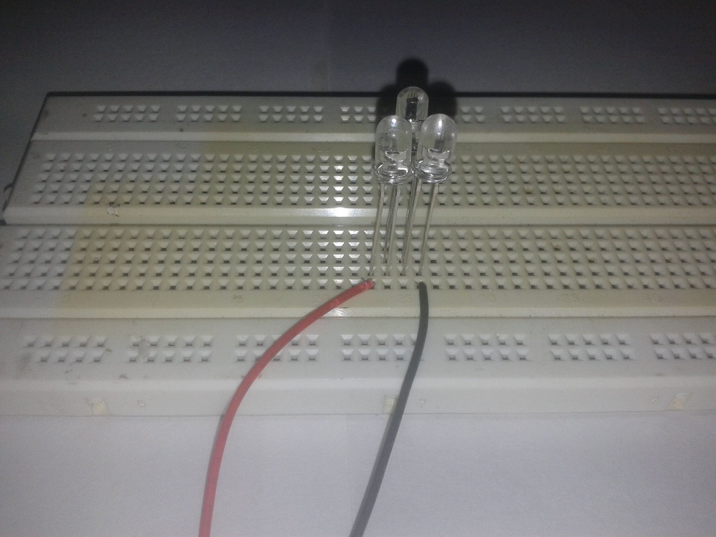 DANCING LED WITHOUT ANY IC,CAPACITOR OR TRANSISTOR : 10 Steps ...