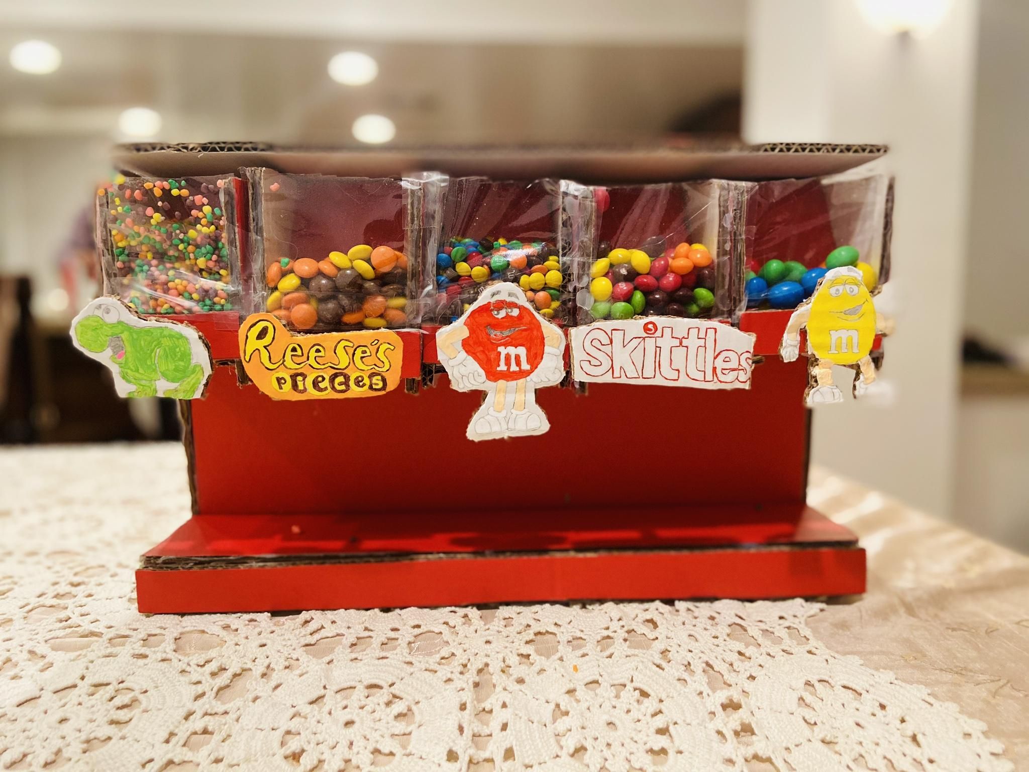 How to Make a Candy Dispenser Out of Cardboard!!! : 11 Steps ...