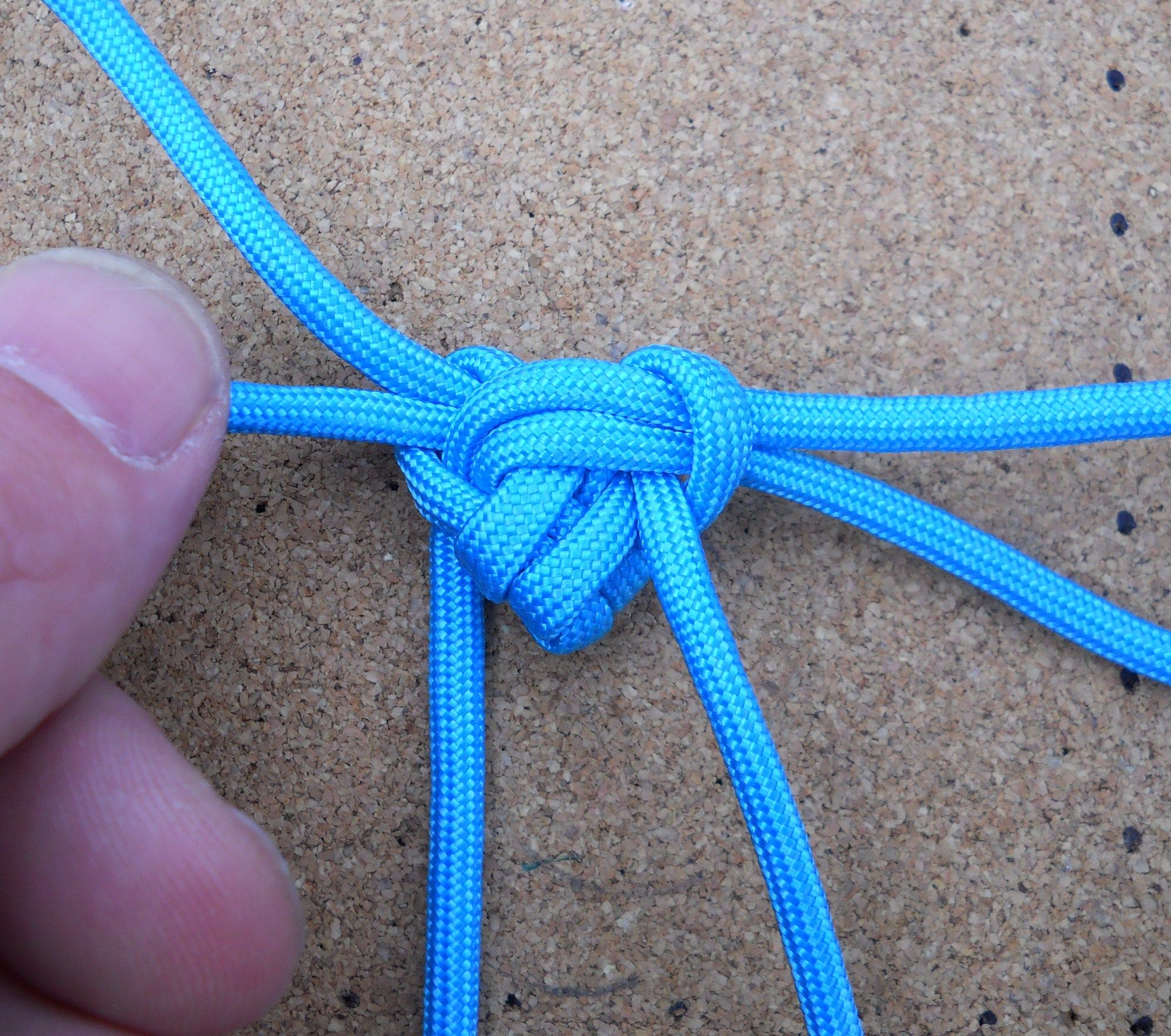 Single (para)Cord Heart Pendant : 22 Steps (with Pictures) - Instructables