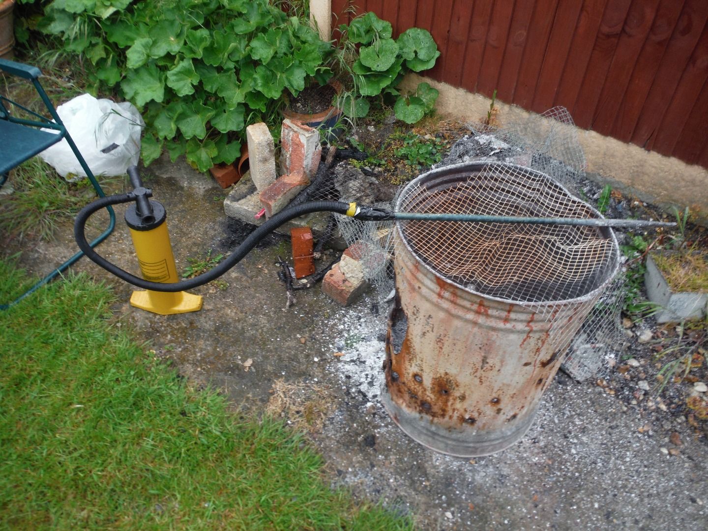 Quick and Easy Backyard/BBQ Bellows - Instructables