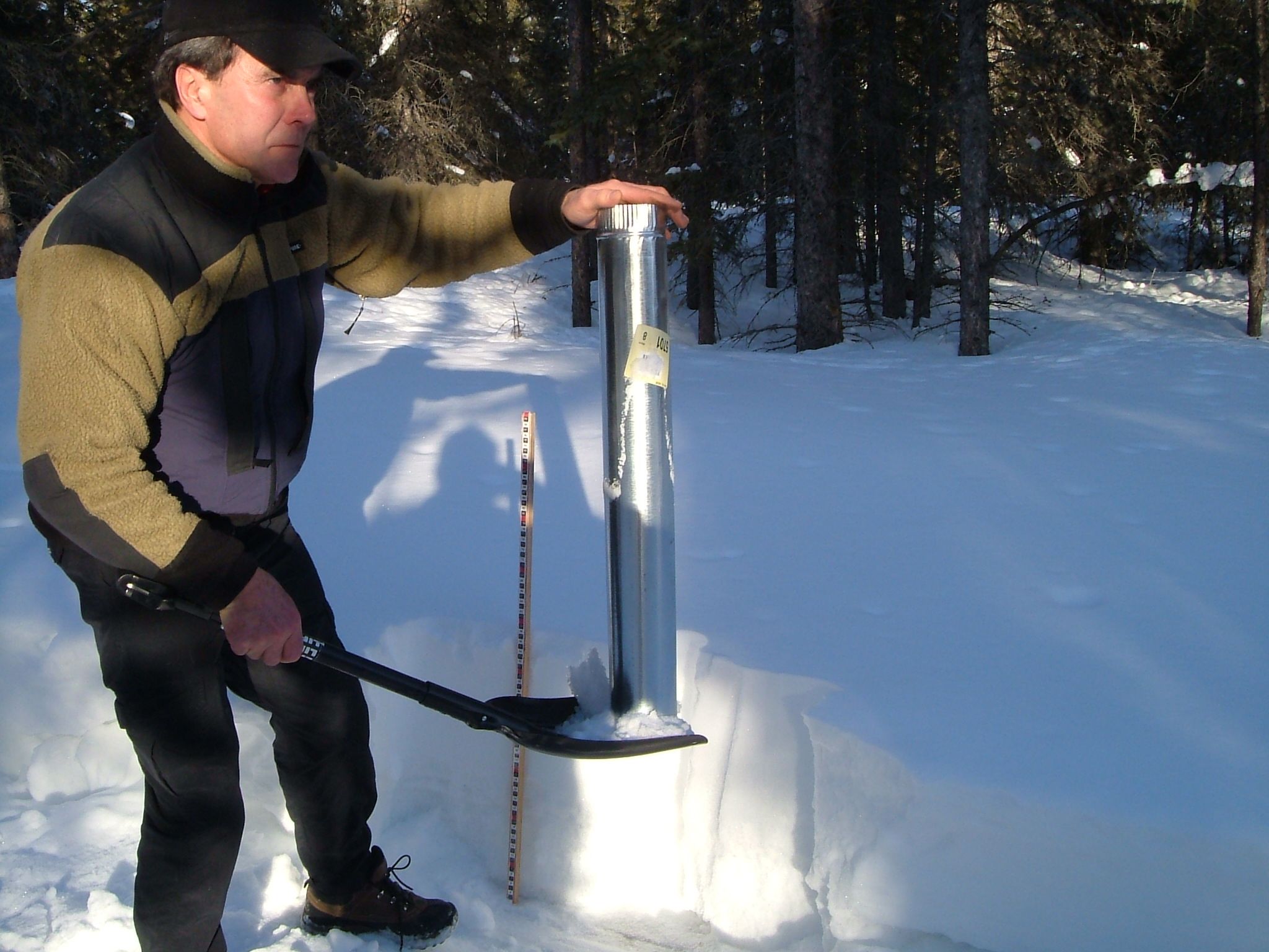 Snow Depth Sticks : 4 Steps - Instructables