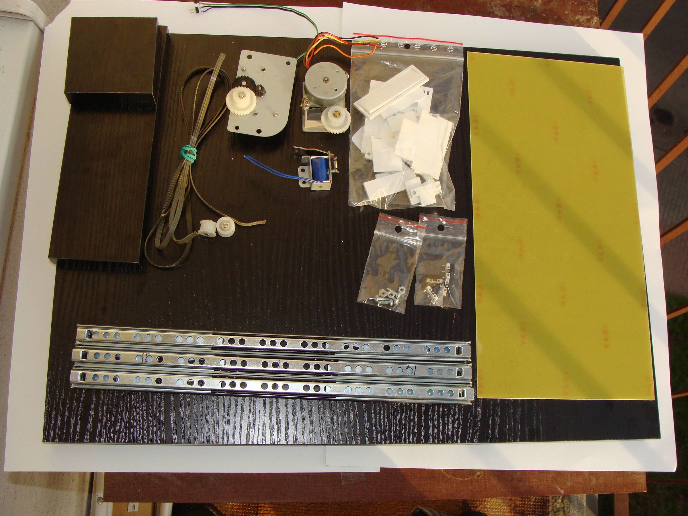 Cheap, Nice and Weird A4 Graph Plotter ($25 + Some Scrap) : 9 Steps ...