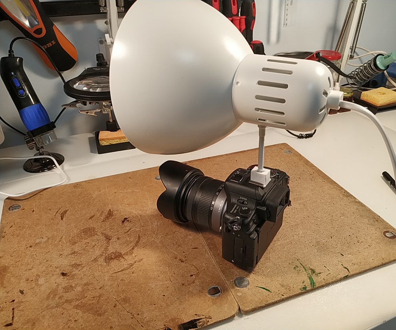 DSLR Camera Lamp : 4 Steps - Instructables