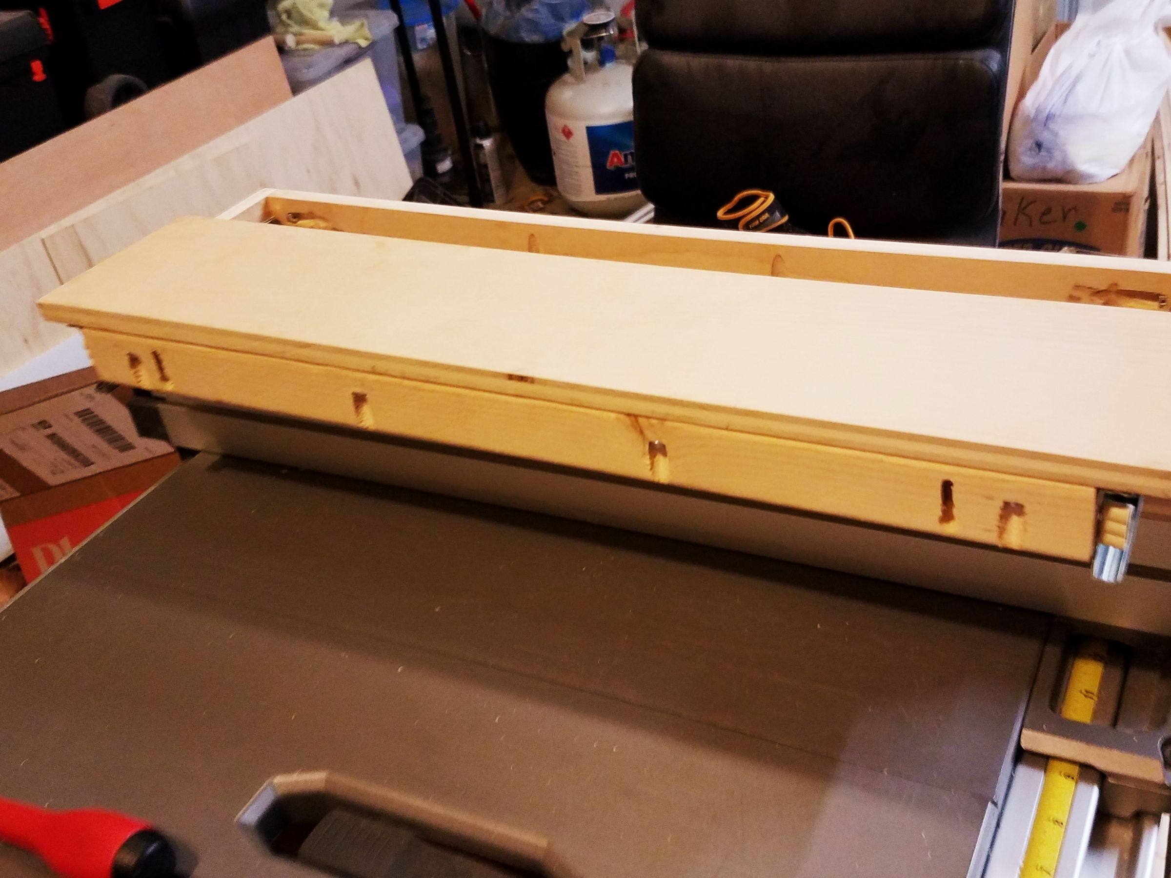 Small Floating Shelf With Hidden Storage : 12 Steps (with Pictures ...