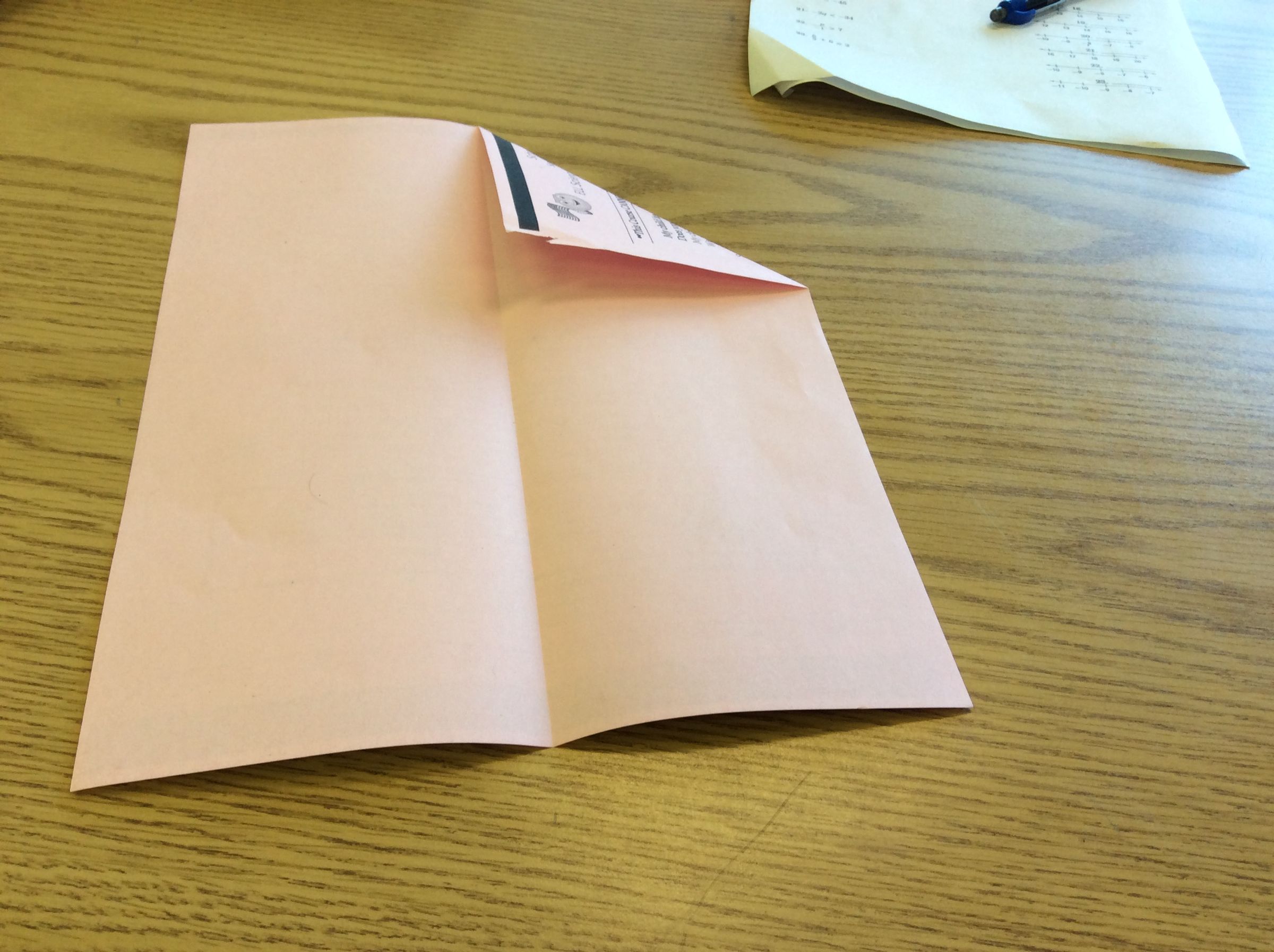 Nakamura Lock Paper Airplane : 6 Steps - Instructables