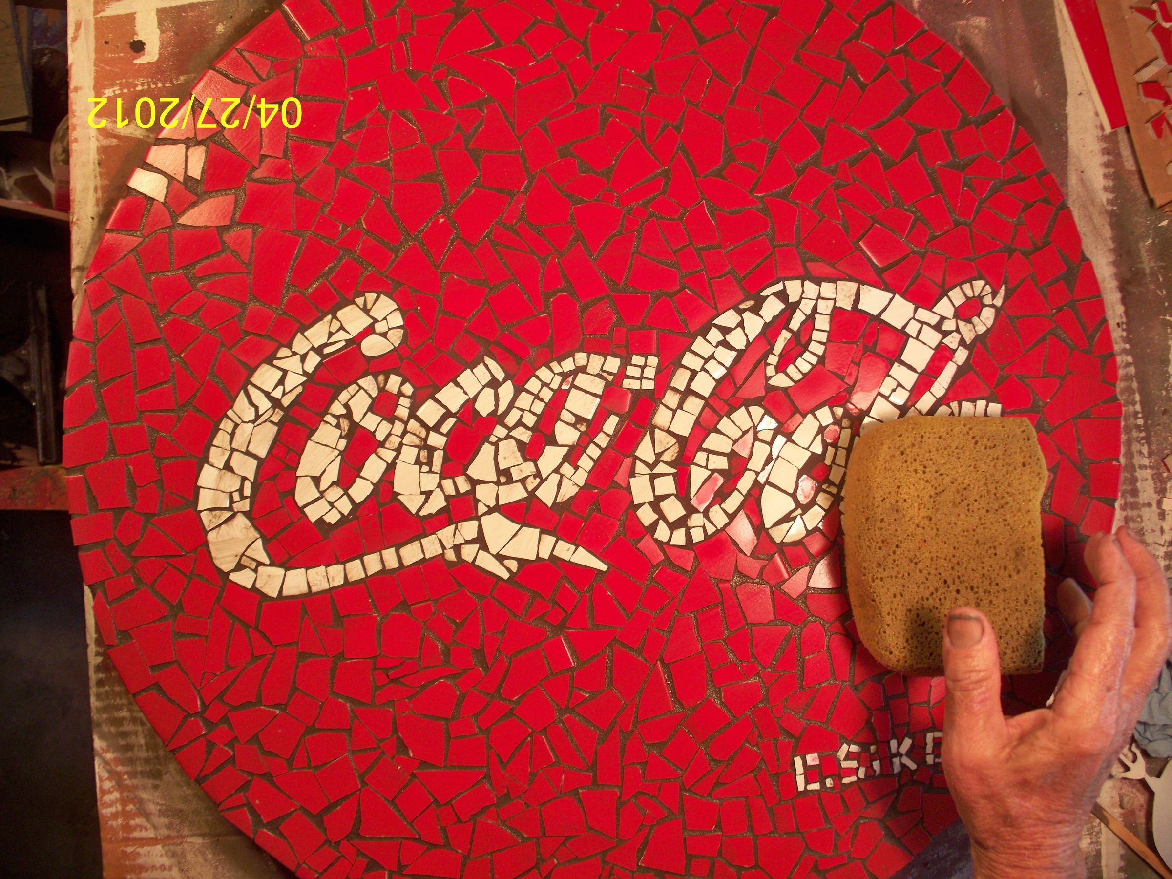 Make a Coca Cola Mosaic Table : 17 Steps (with Pictures) - Instructables
