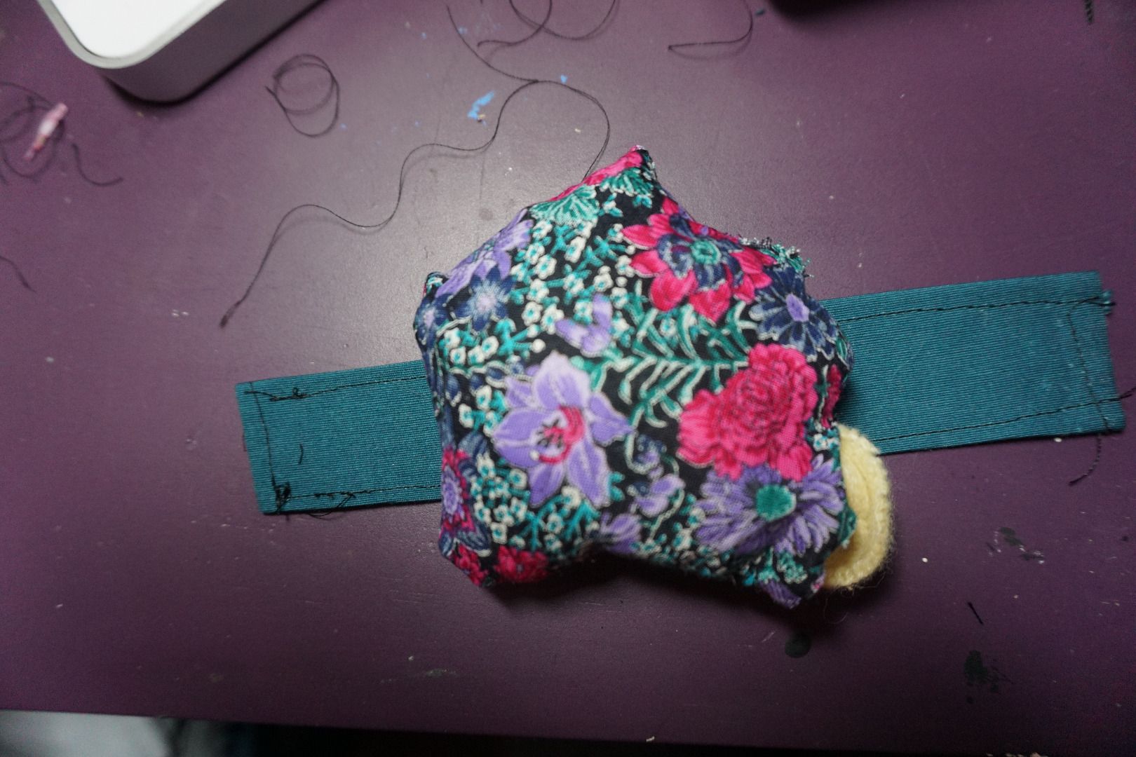 Beginner Sewing Projects: Wrist Pincushion : 4 Steps (with Pictures ...