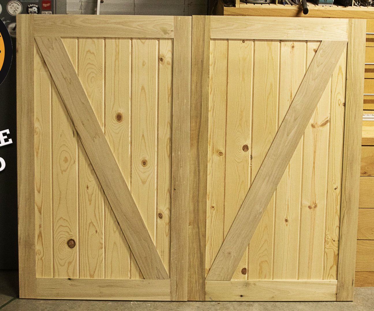 How to Make a Barn Door - Double Sided : 9 Steps (with Pictures ...